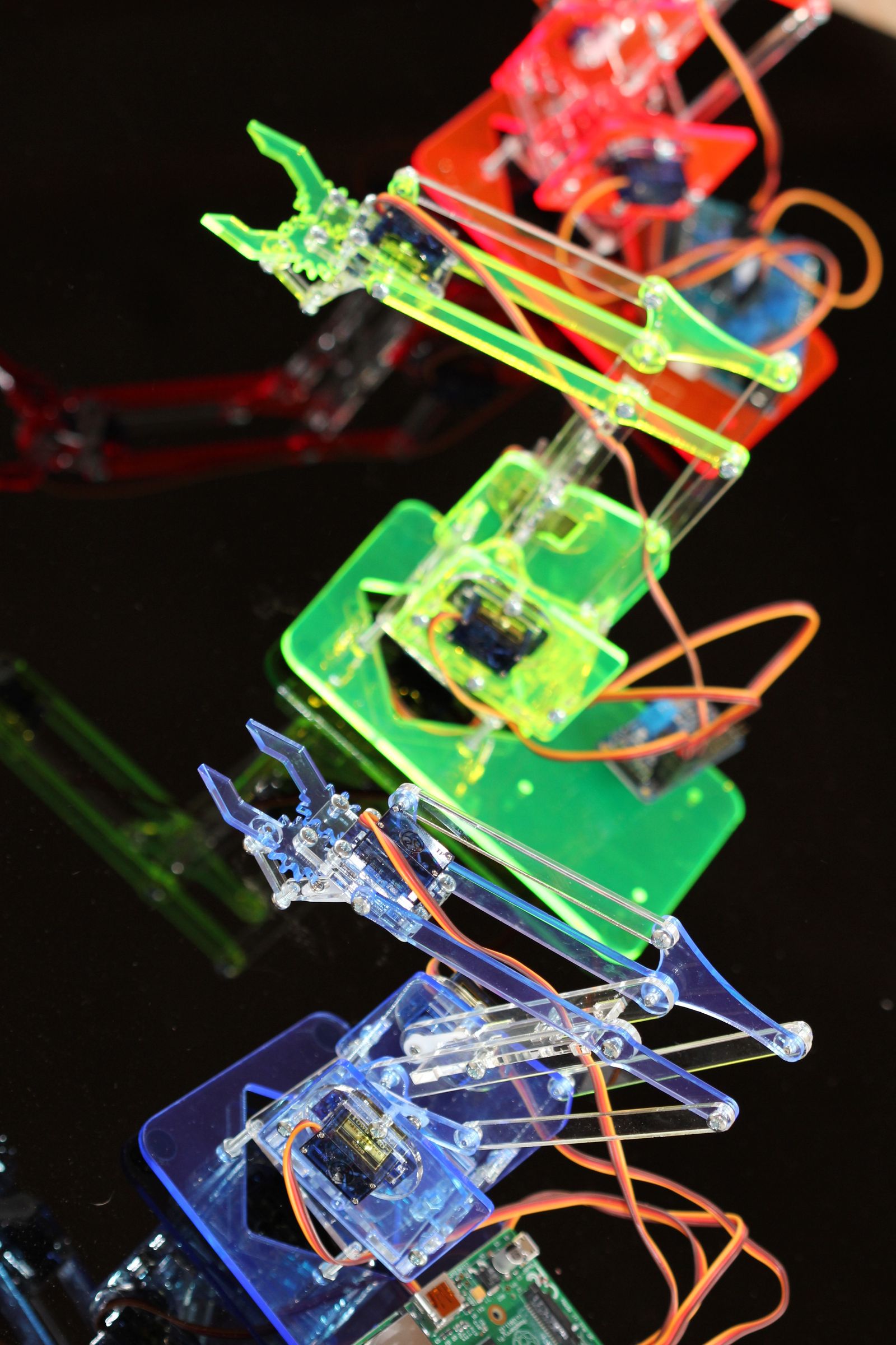 MeArm - Build a Small Hackable Robot Arm V0.3 : 11 Steps (with Pictures ...