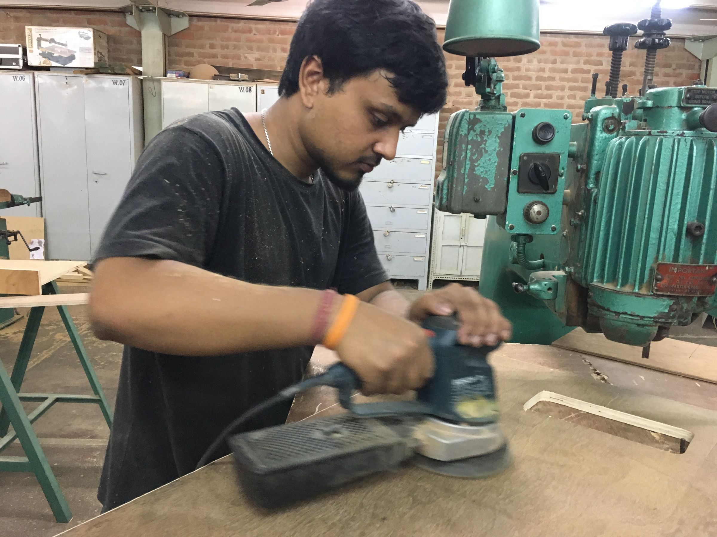 Easy to Make Wooden Table : 18 Steps (with Pictures) - Instructables