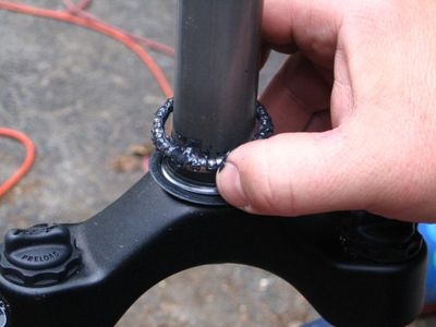 Replace a Mountain Bike Front Fork for Older MTBs : 12 Steps ...