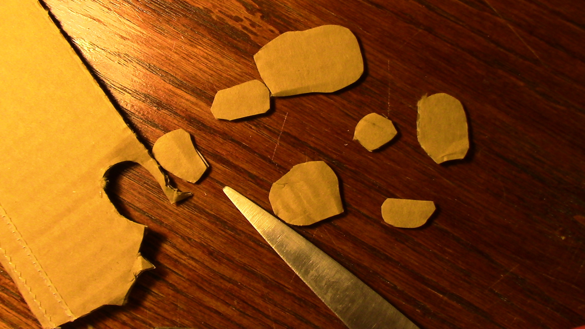 Cardboard Cabin : 8 Steps - Instructables