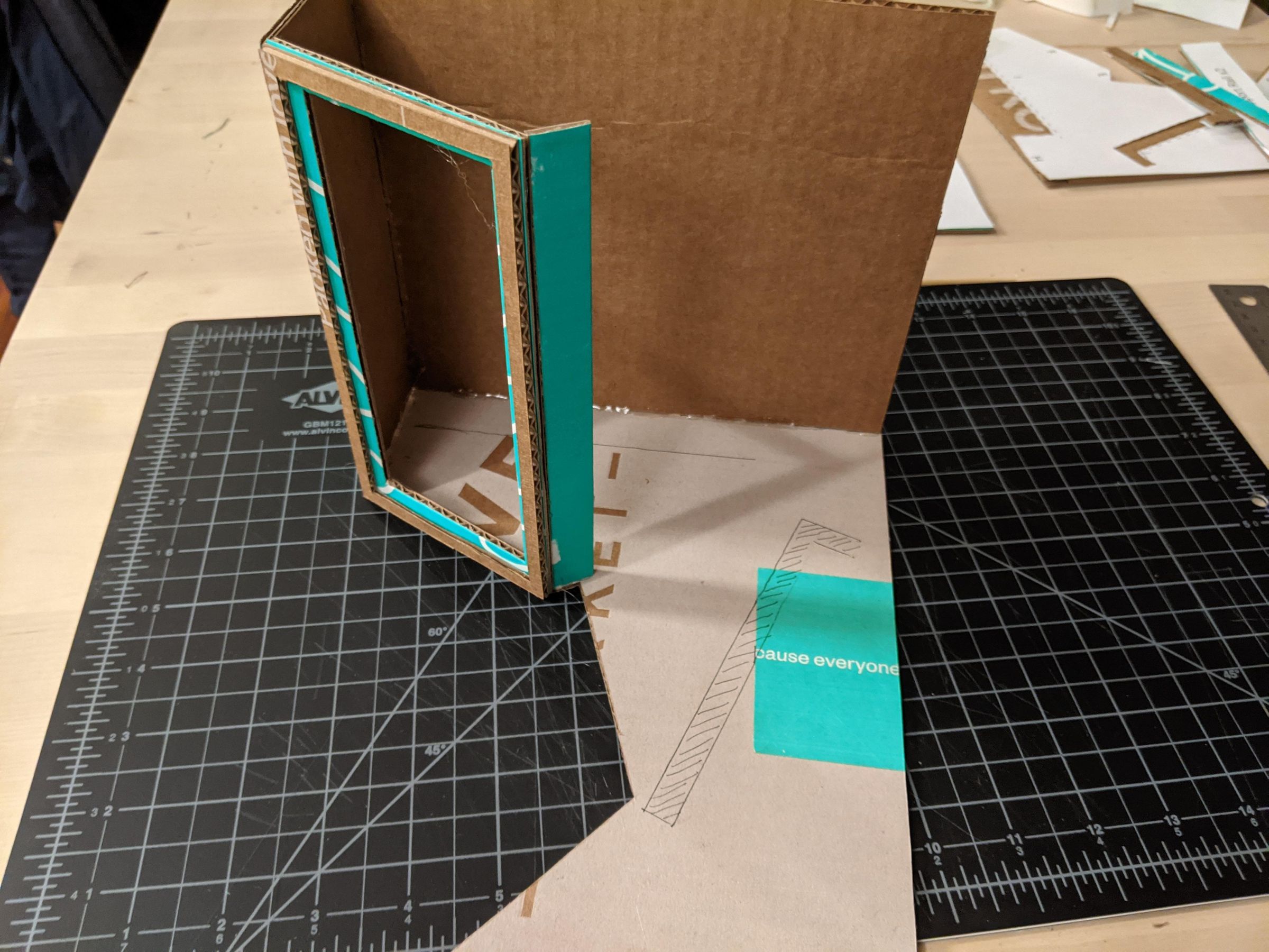 TinyCade - the Tiny Cardboard Arcade : 11 Steps - Instructables