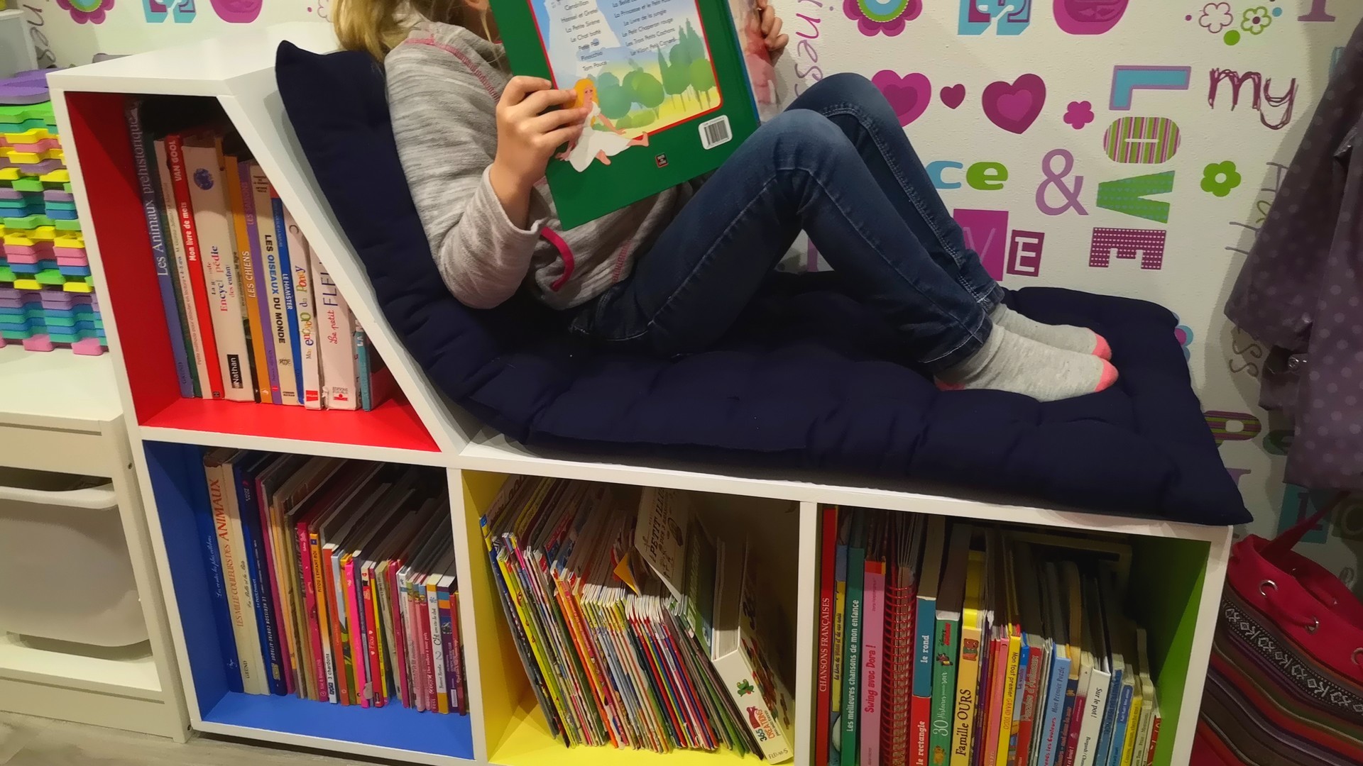 Making a Reading Bench for Children : 6 Steps (with Pictures ...
