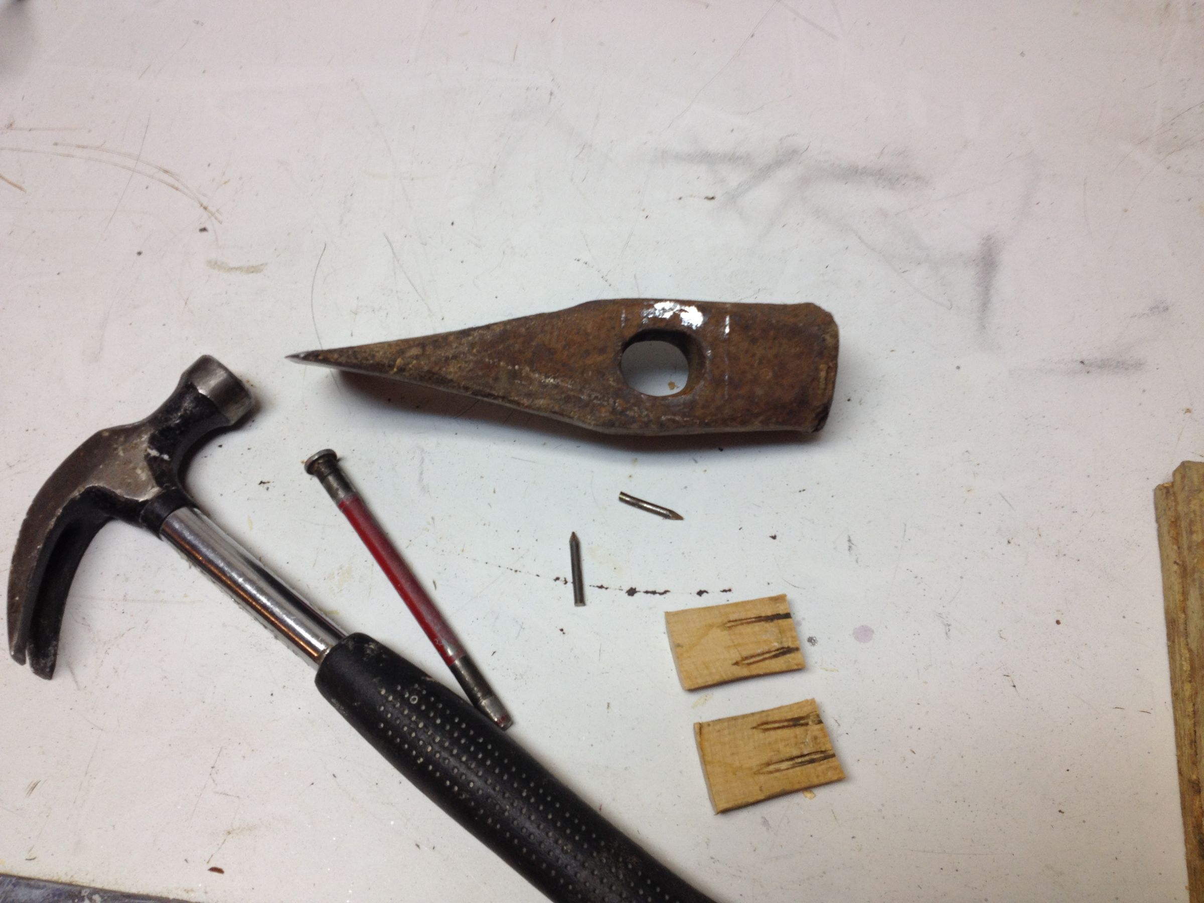 How to Re-handle an Axe... : 6 Steps (with Pictures) - Instructables