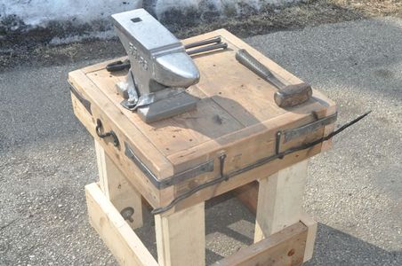 Anvil Stand : 9 Steps (with Pictures) - Instructables