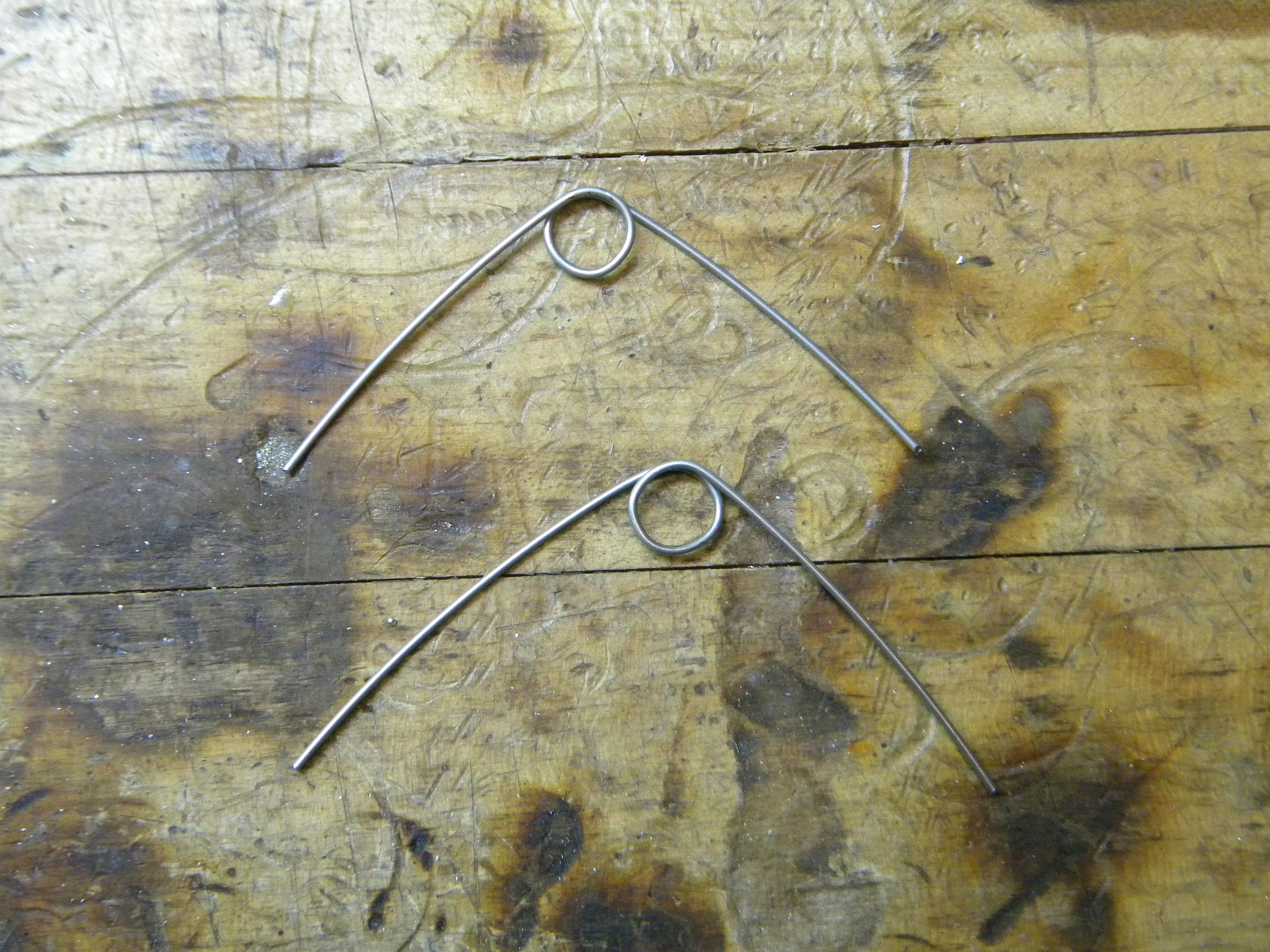 How to Add Springs to Parallel Pliers : 3 Steps (with Pictures ...