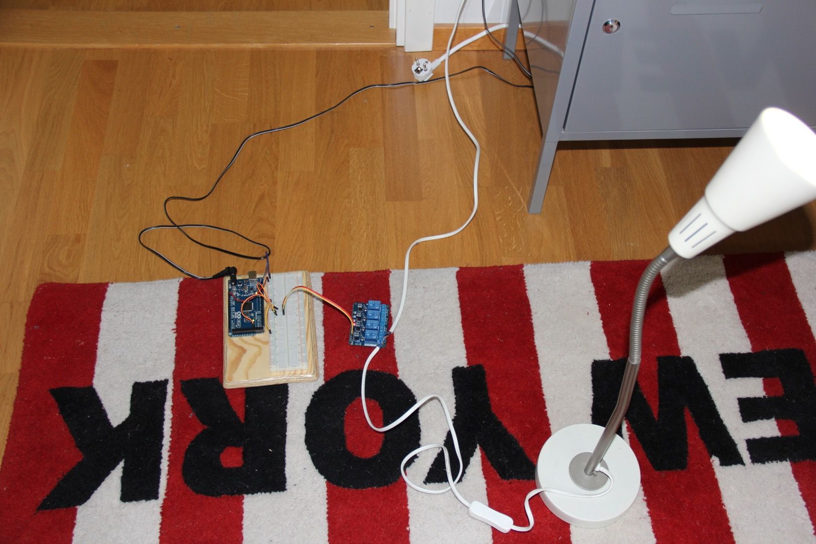 Controlling 120-240 VAC With a Relay Using Arduino : 5 Steps ...