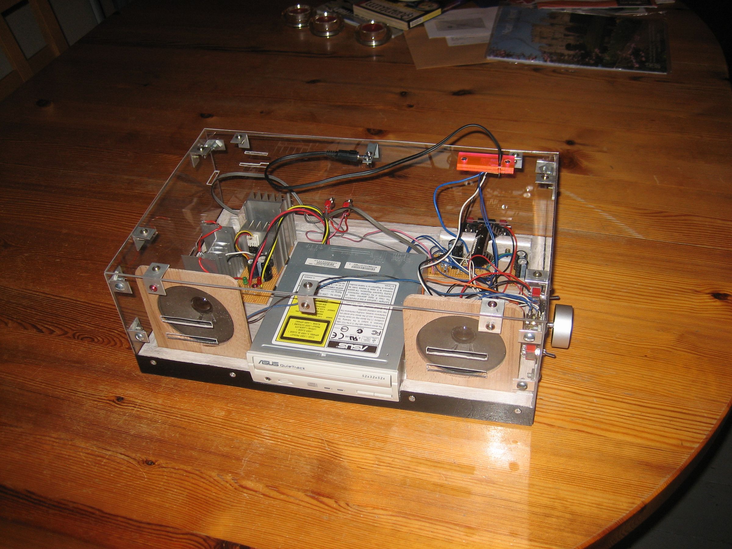 CD Player From Old CDROM : 3 Steps - Instructables