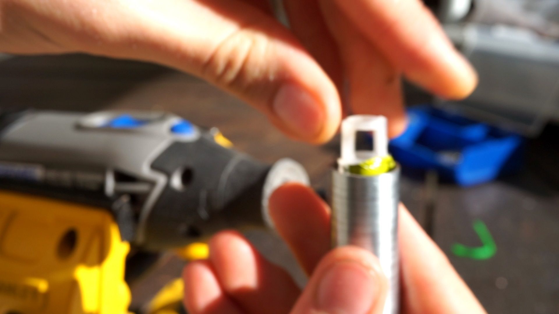 DIY SURVIVAL CONTAINERS FROM CO2 CARTIGES : 8 Steps (with Pictures ...