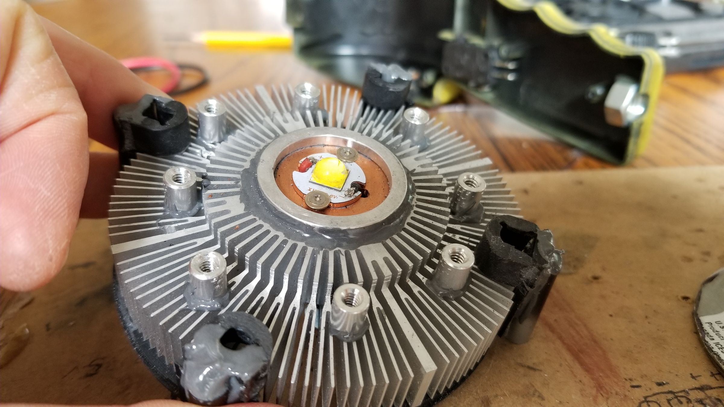 LED Spotlight Conversion : 8 Steps - Instructables