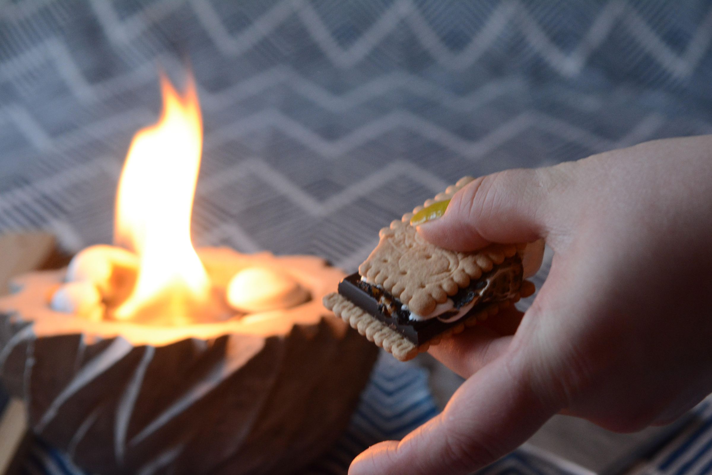 Mini Indoor Fire Pit for S'mores : 7 Steps (with Pictures) - Instructables