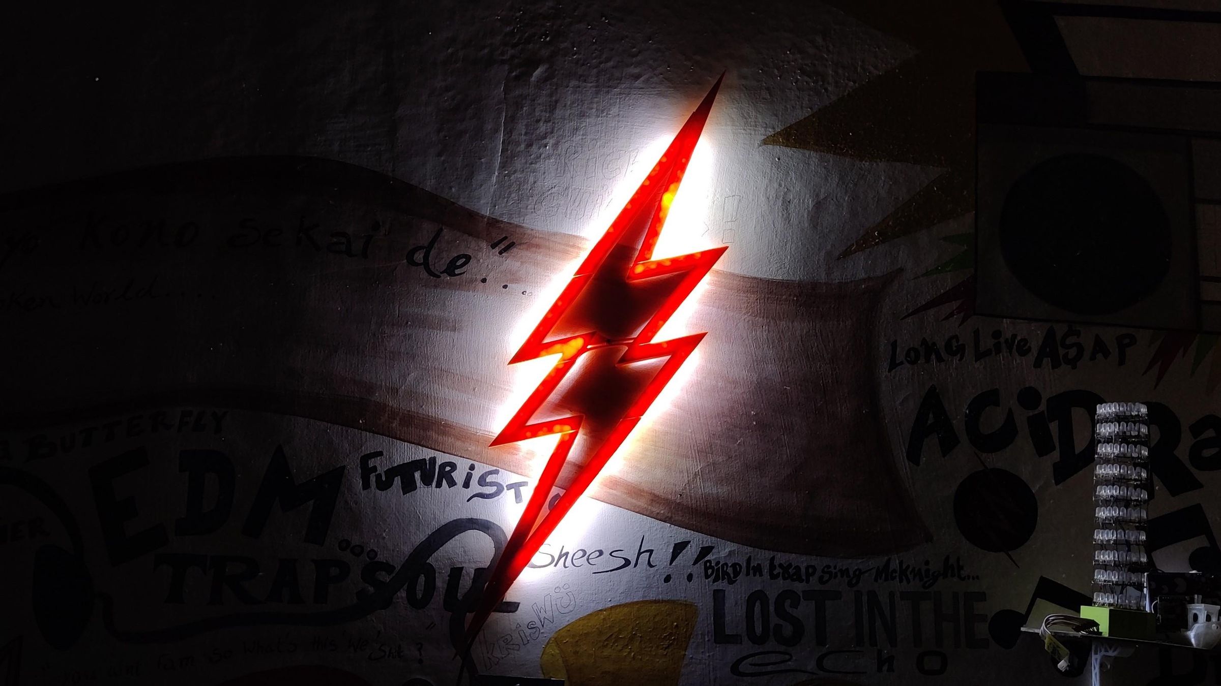 3D Printed Glowing Lightning Bolt Logo : 8 Steps (with Pictures ...