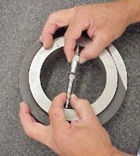 How to Adjust and Calibrate an Inside Micrometer : 12 Steps (with ...