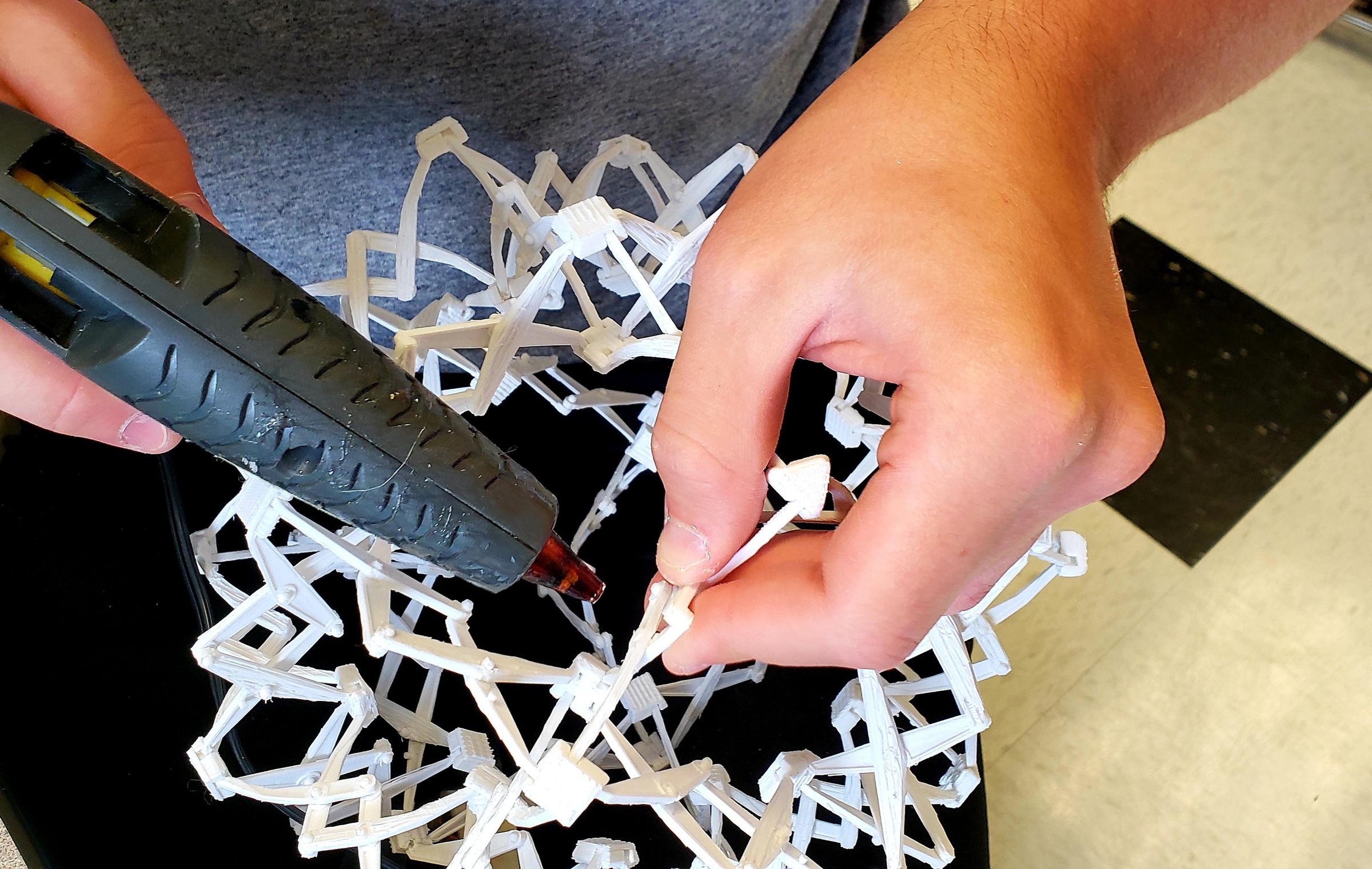 Reverse-Engineering Toys: 3D Printed Hoberman Sphere : 5 Steps (with ...
