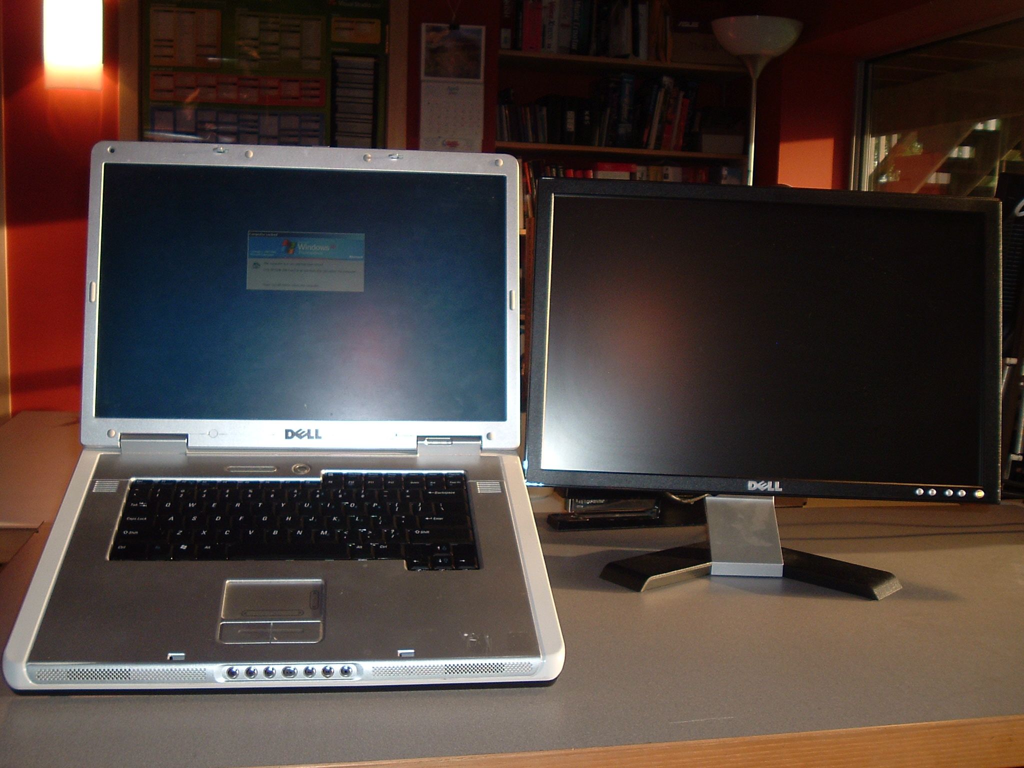 Make a Laptop Stand From Cardboard - the Quick and Easy Way : 6 Steps ...