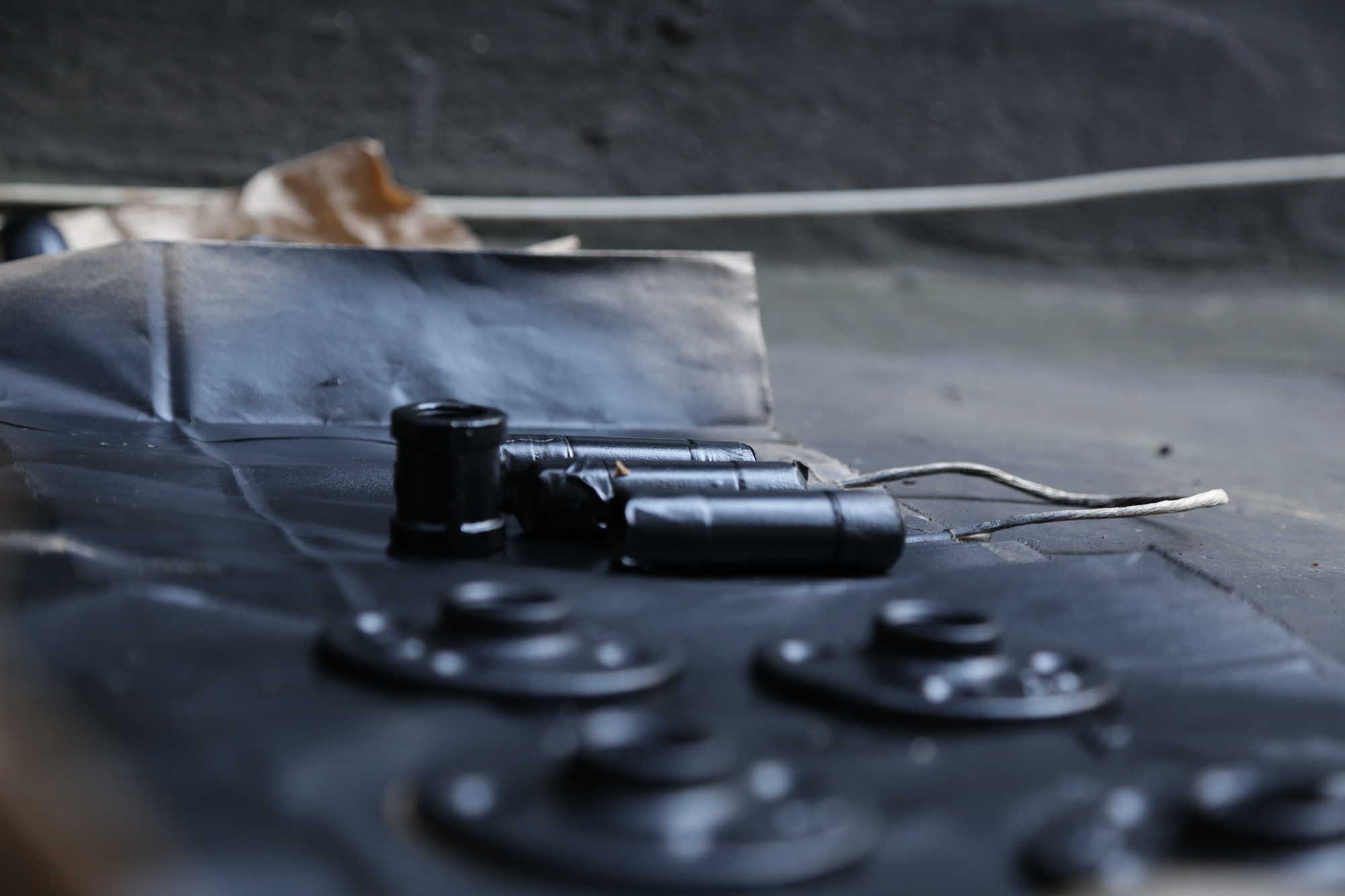 The Manhattan Industrial Pipe Shelf : 6 Steps (with Pictures ...