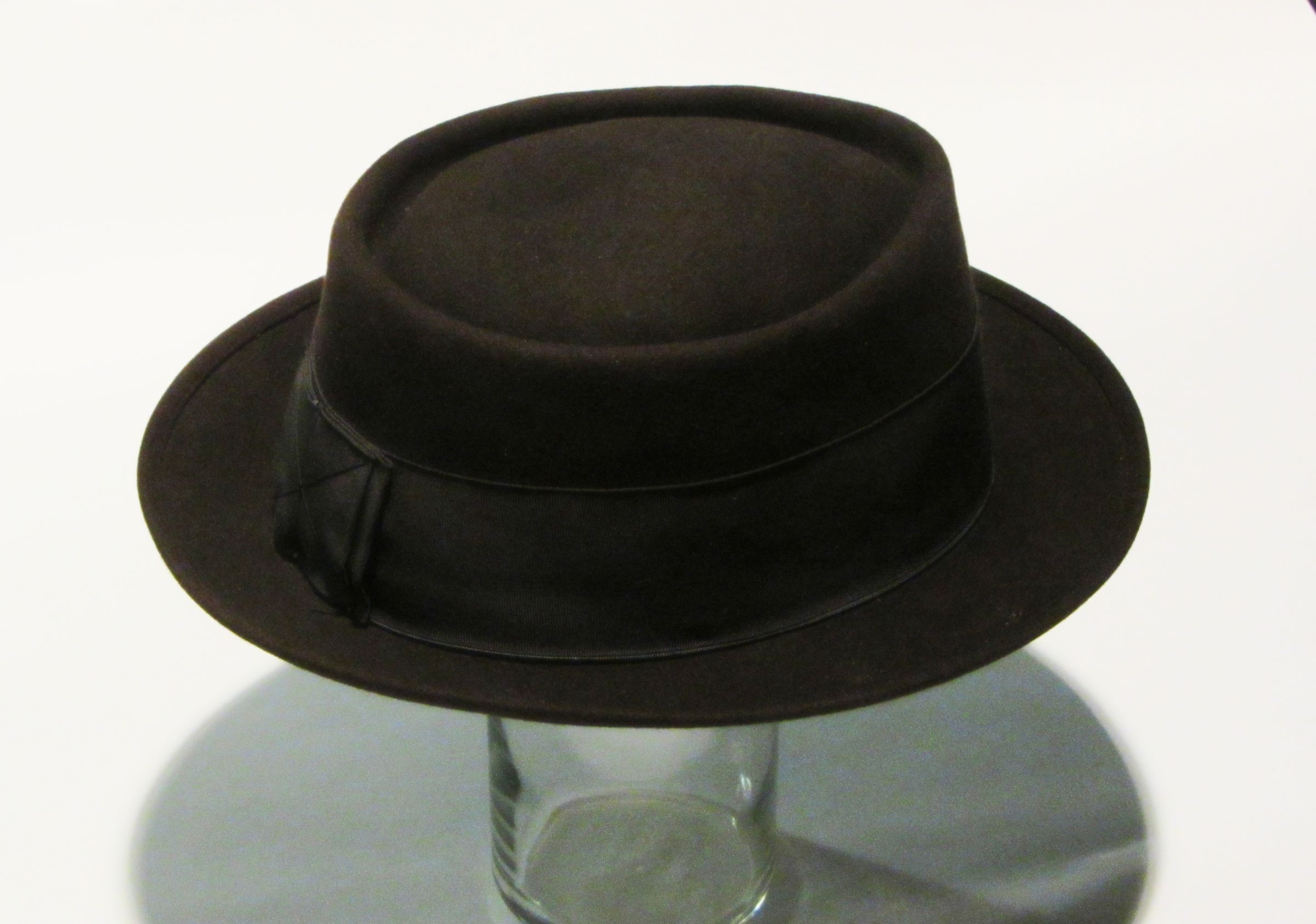 How to Make a Leather Hat : 8 Steps (with Pictures) - Instructables