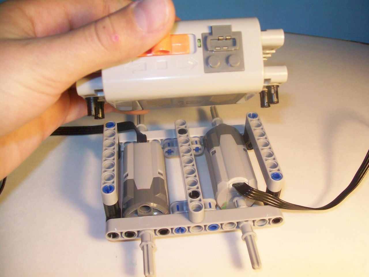 Lego Power Functions Mini Tank V2.0 : 8 Steps (with Pictures ...