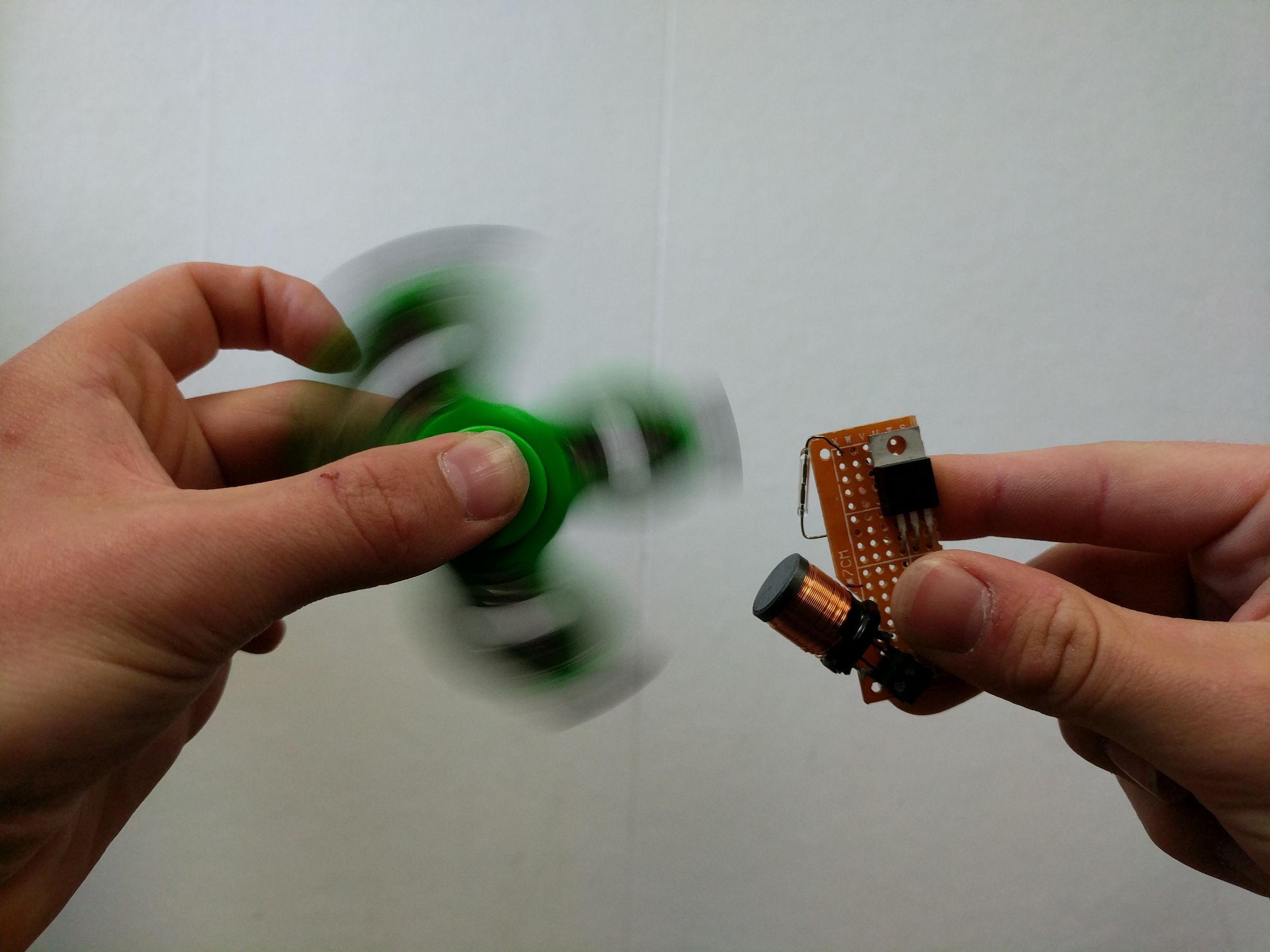 Electromagnetic Fidget Spinner Accelerator : 10 Steps (with Pictures ...