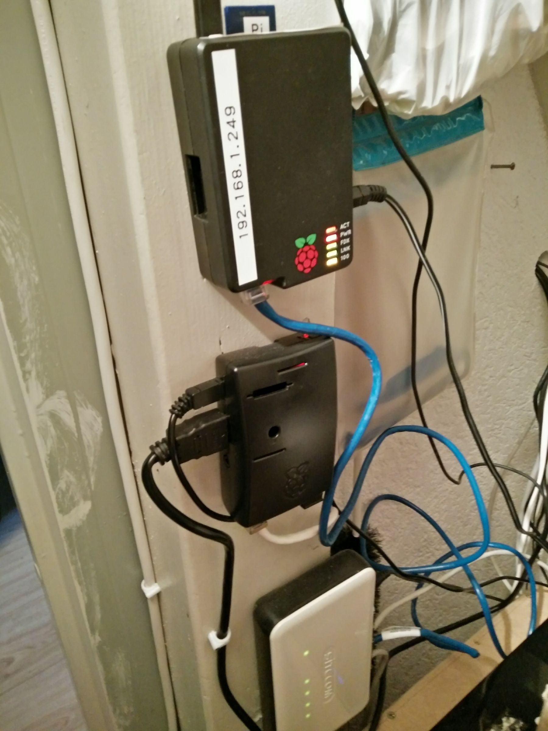 Raspberry Pi As Hi-Fi Player With RuneAudio : 6 Steps (with Pictures) - Instructables