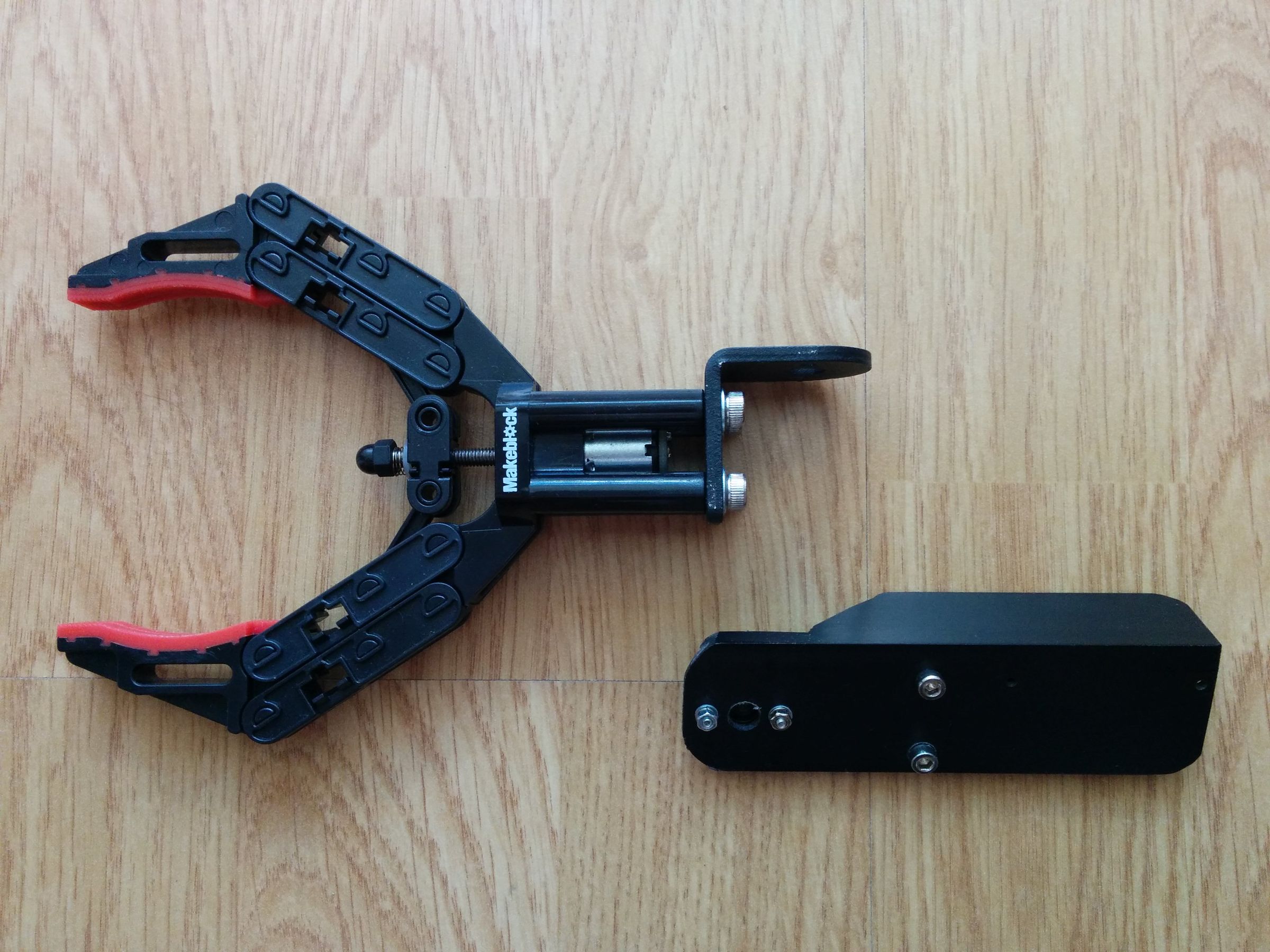 Remote Controlled Smart Robotic Arm : 6 Steps - Instructables