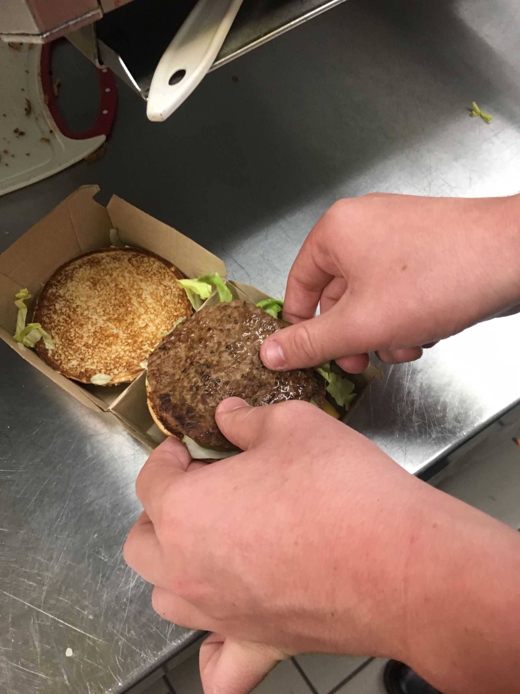 How to Make a BigMac (From Mcdonalds) : 5 Steps (with Pictures ...