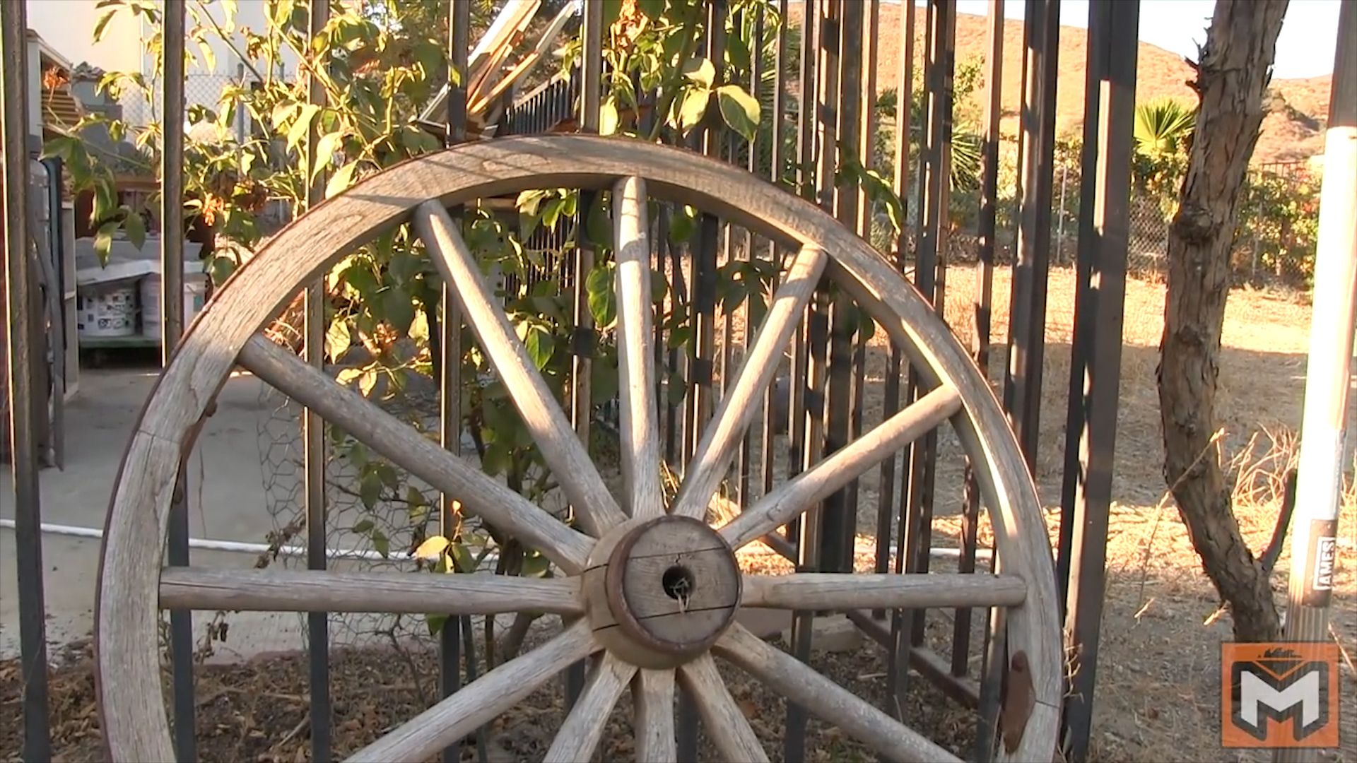 DIY Wagon Wheel Chandelier : 5 Steps (with Pictures) - Instructables