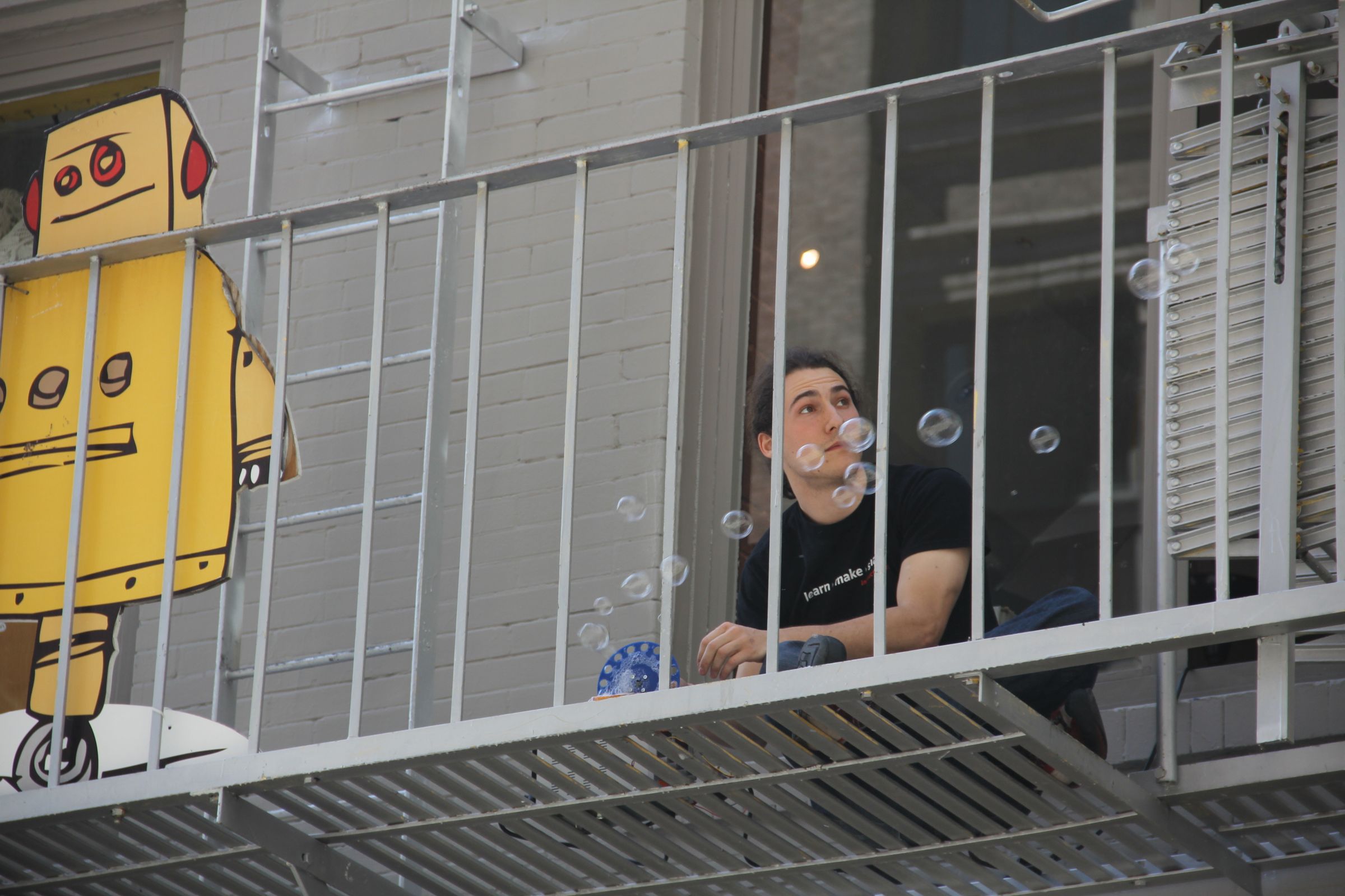 Bubble Machine : 8 Steps (with Pictures) - Instructables