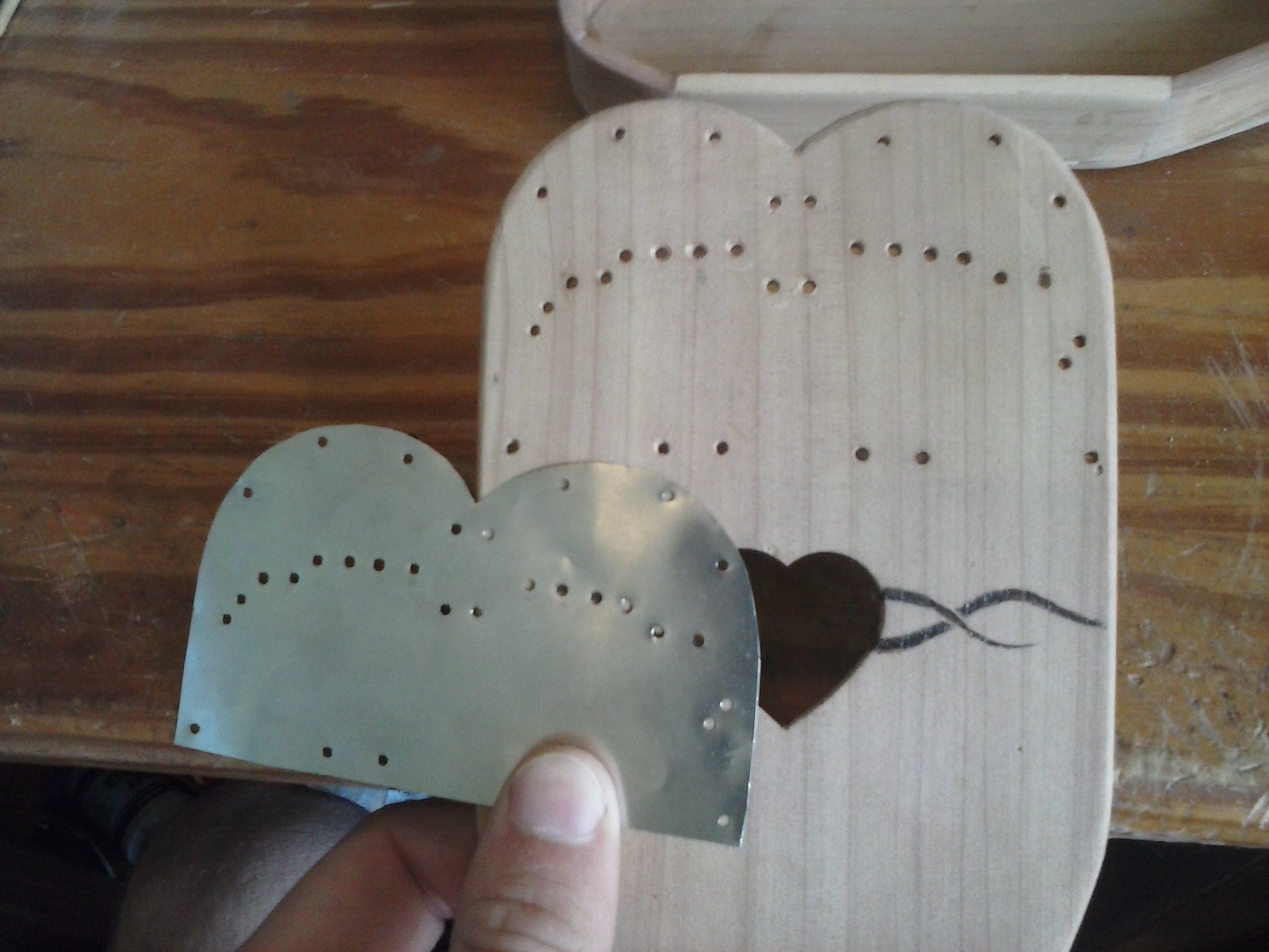 Make a Thumb Piano (Mbira) : 9 Steps (with Pictures) - Instructables