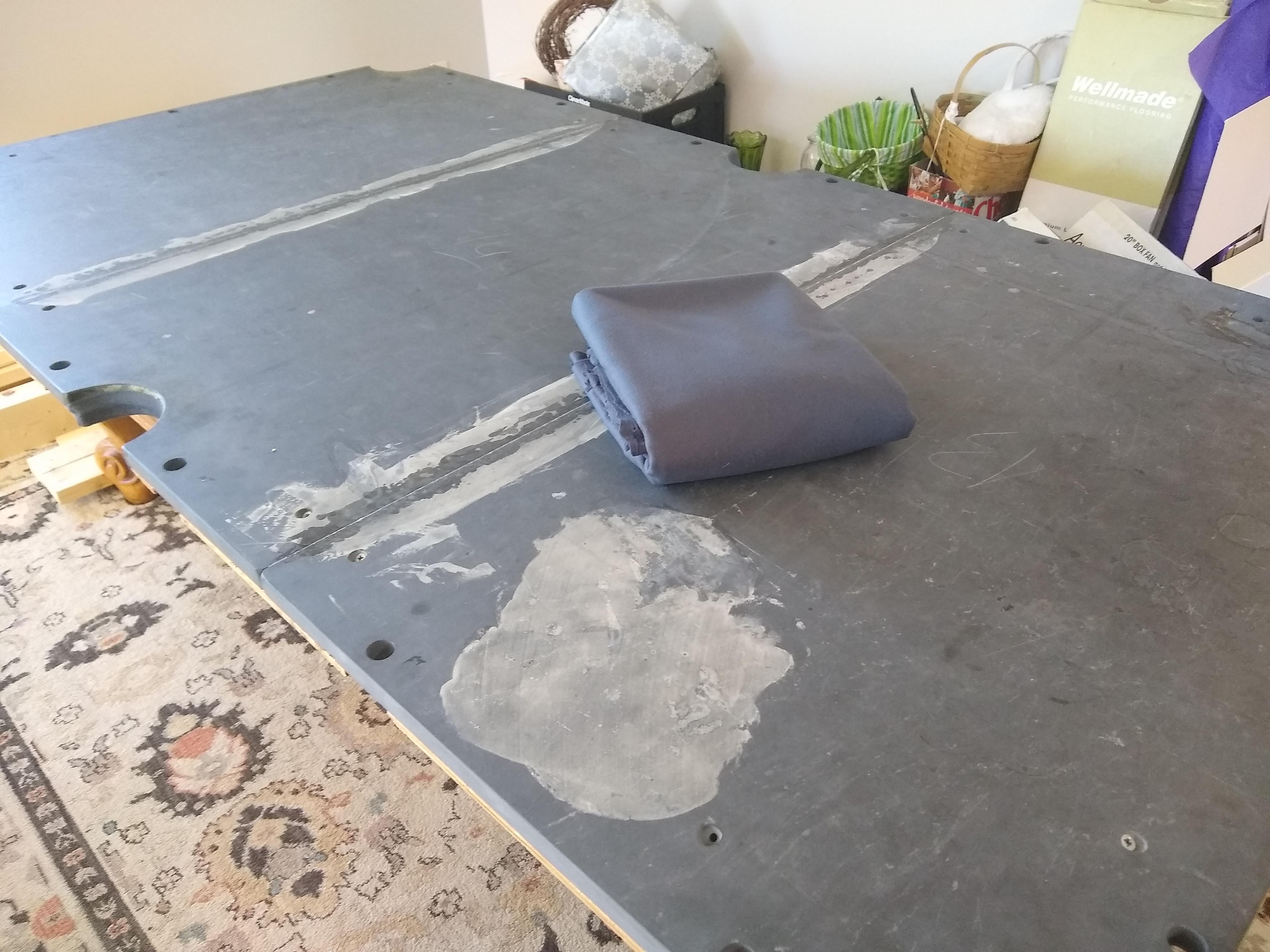 How to Disassemble a Pool Table : 9 Steps - Instructables