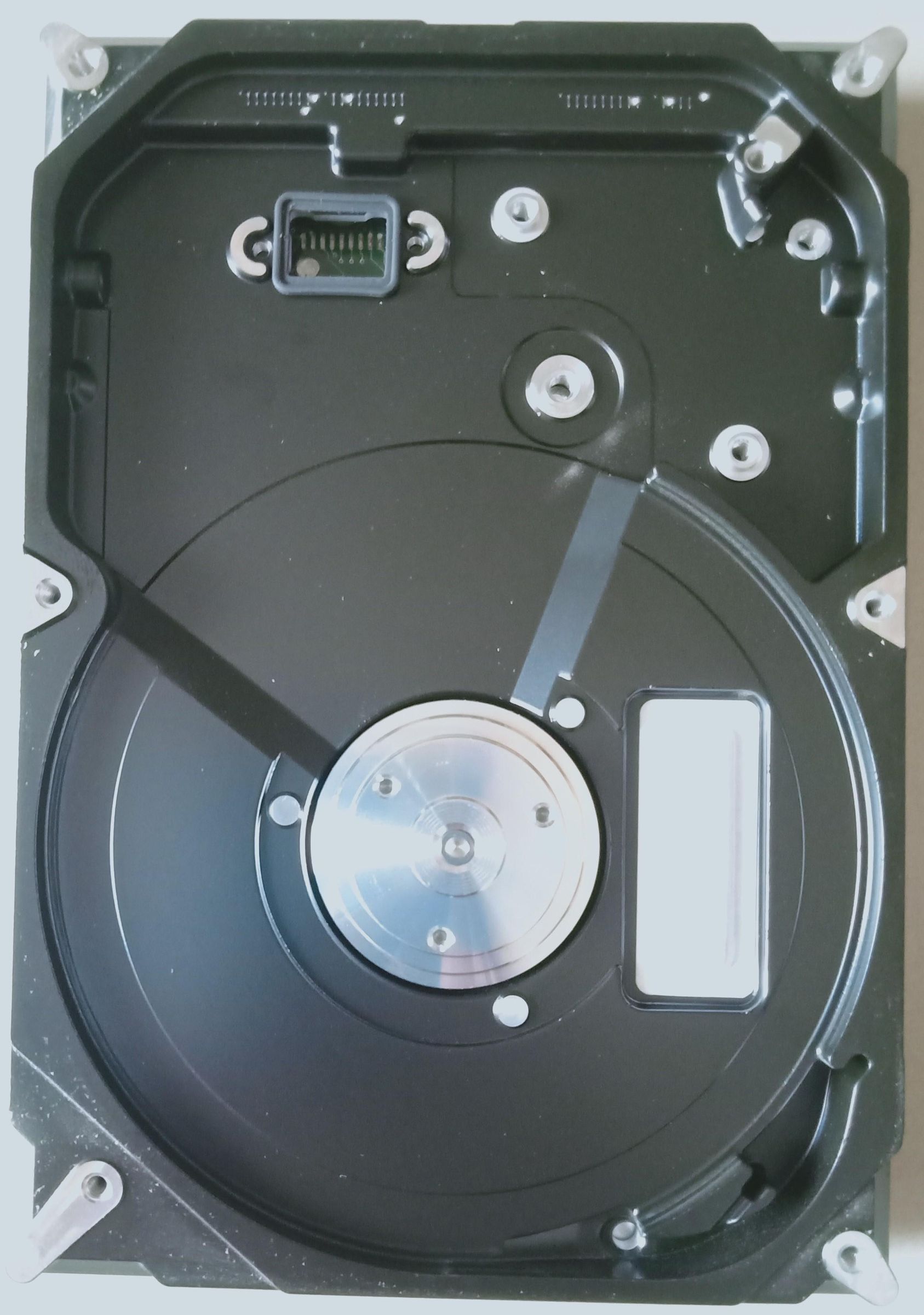 Teardown Seagate SATA Hard Disk Drive : 5 Steps (with Pictures ...