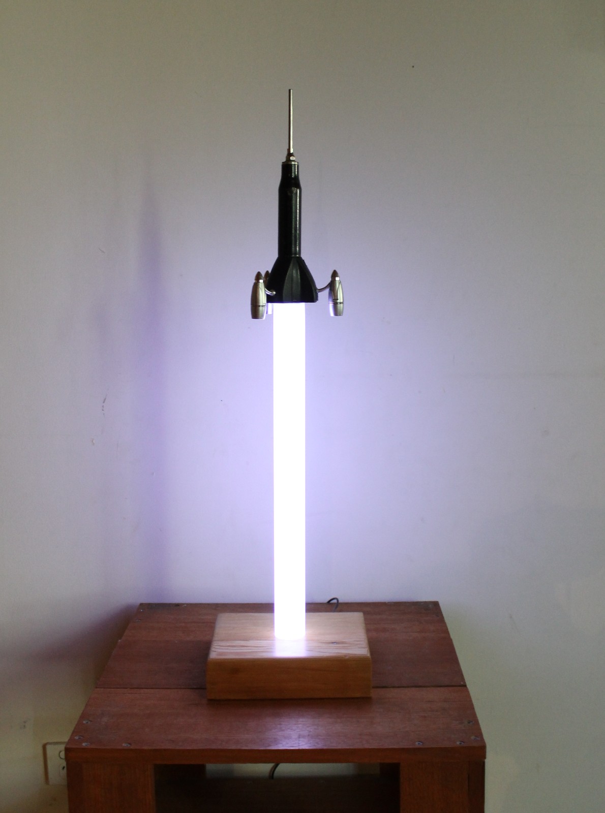 Rocket Lamp : 11 Steps (with Pictures) - Instructables