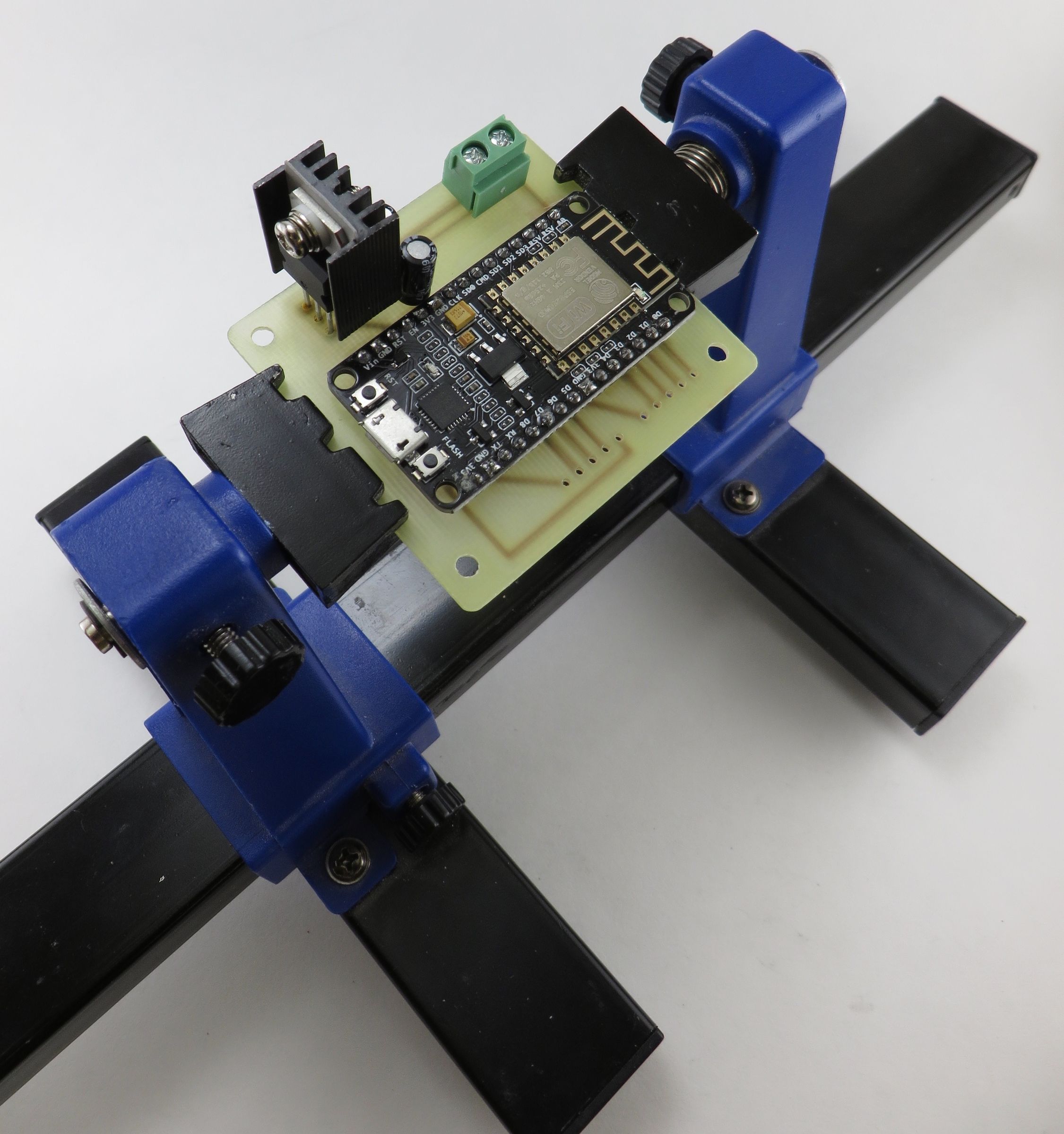 Custom PCBs on a CNC Router : 10 Steps (with Pictures) - Instructables