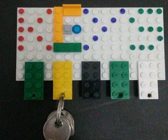 Lego Keys Organizer : 4 Steps - Instructables