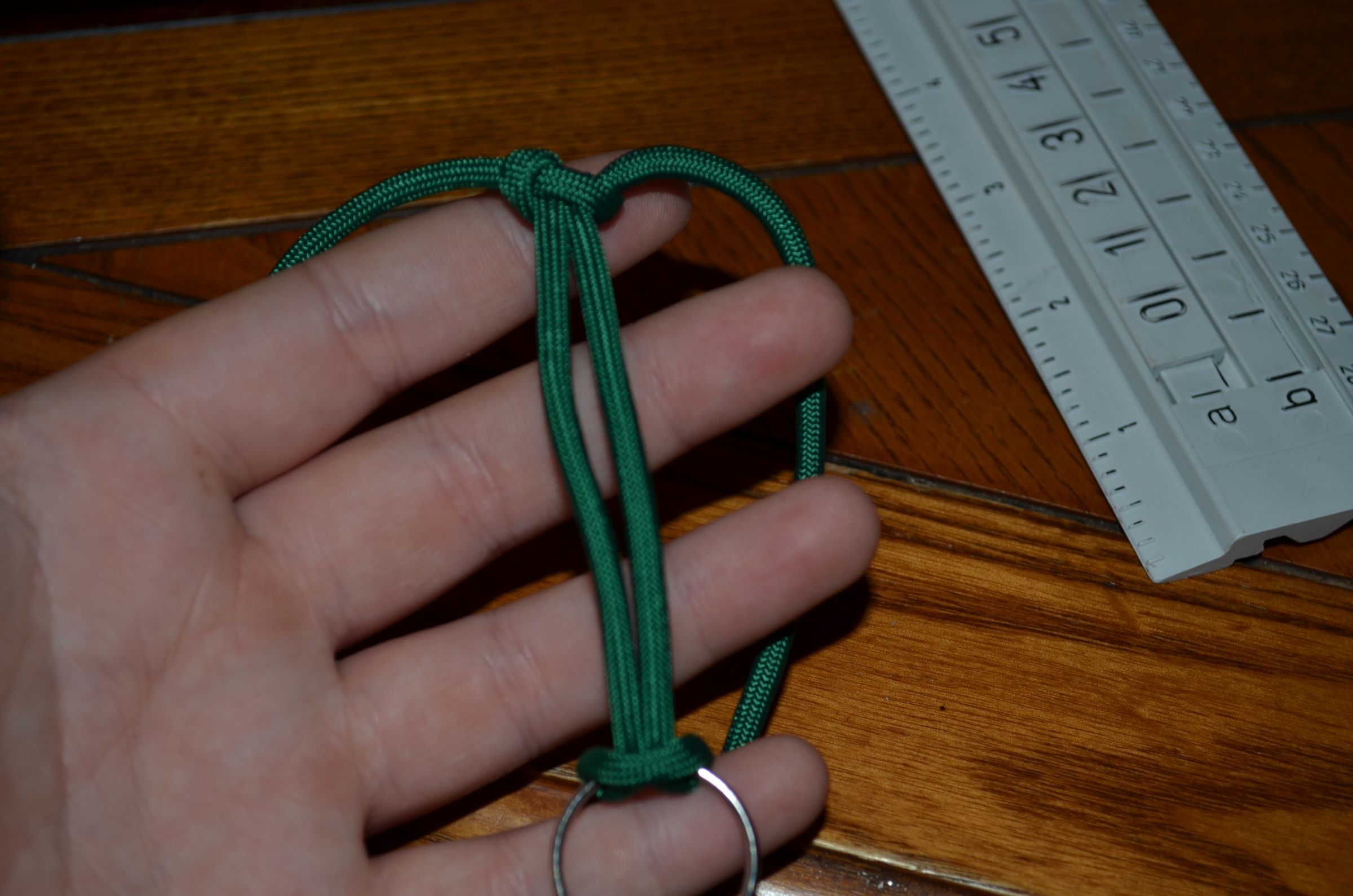 Easy Paracord Survival Key Fob : 5 Steps (with Pictures) - Instructables