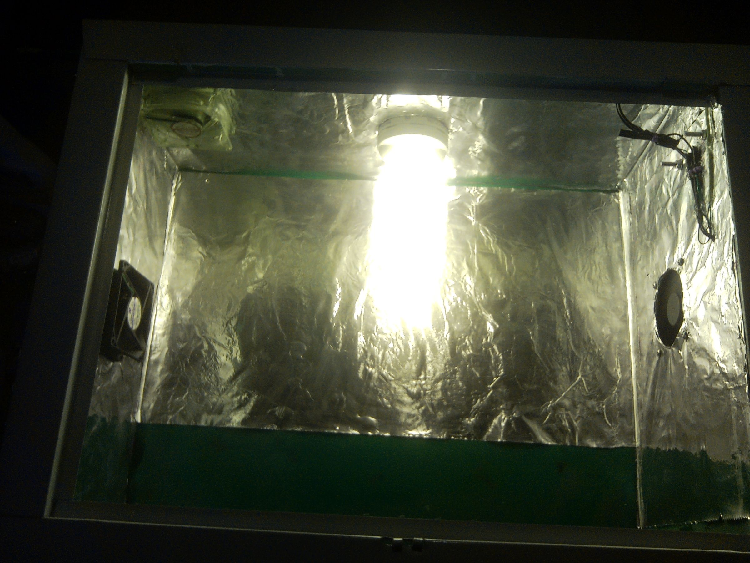 DIY- Indoor Seedling Grow Box : 8 Steps - Instructables
