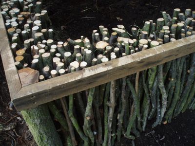 Natural Wood Raised Garden : 5 Steps (with Pictures) - Instructables