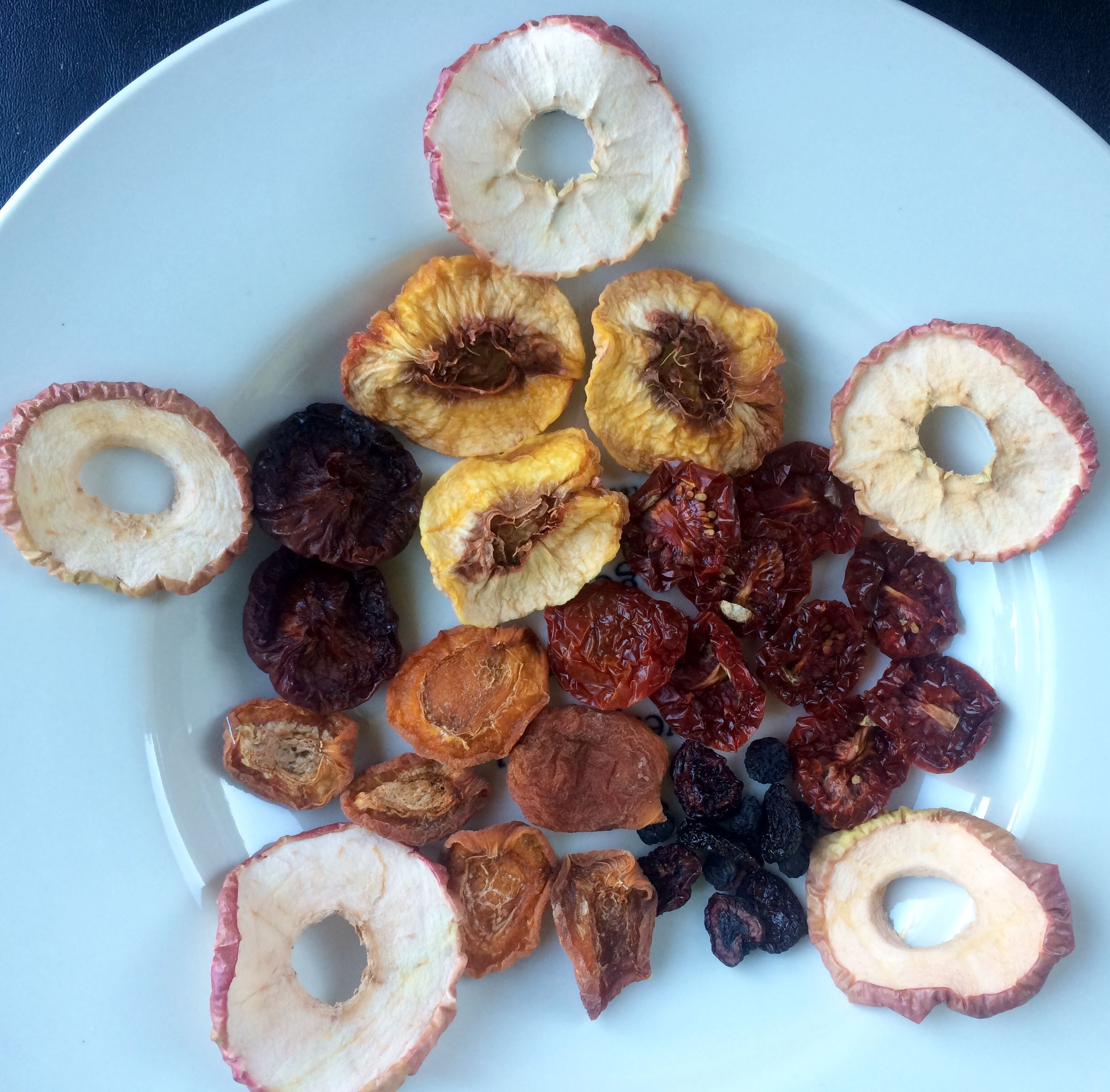 How to Sun Dry Fruit : 4 Steps (with Pictures) - Instructables