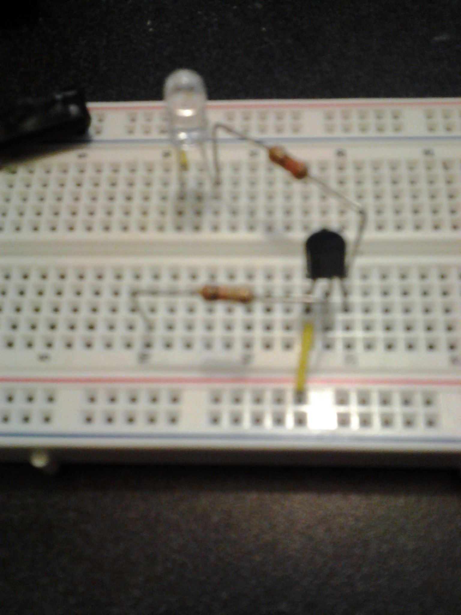 How to Convert a Negative Pulse Into a Positive Using a Transistor : 6 ...