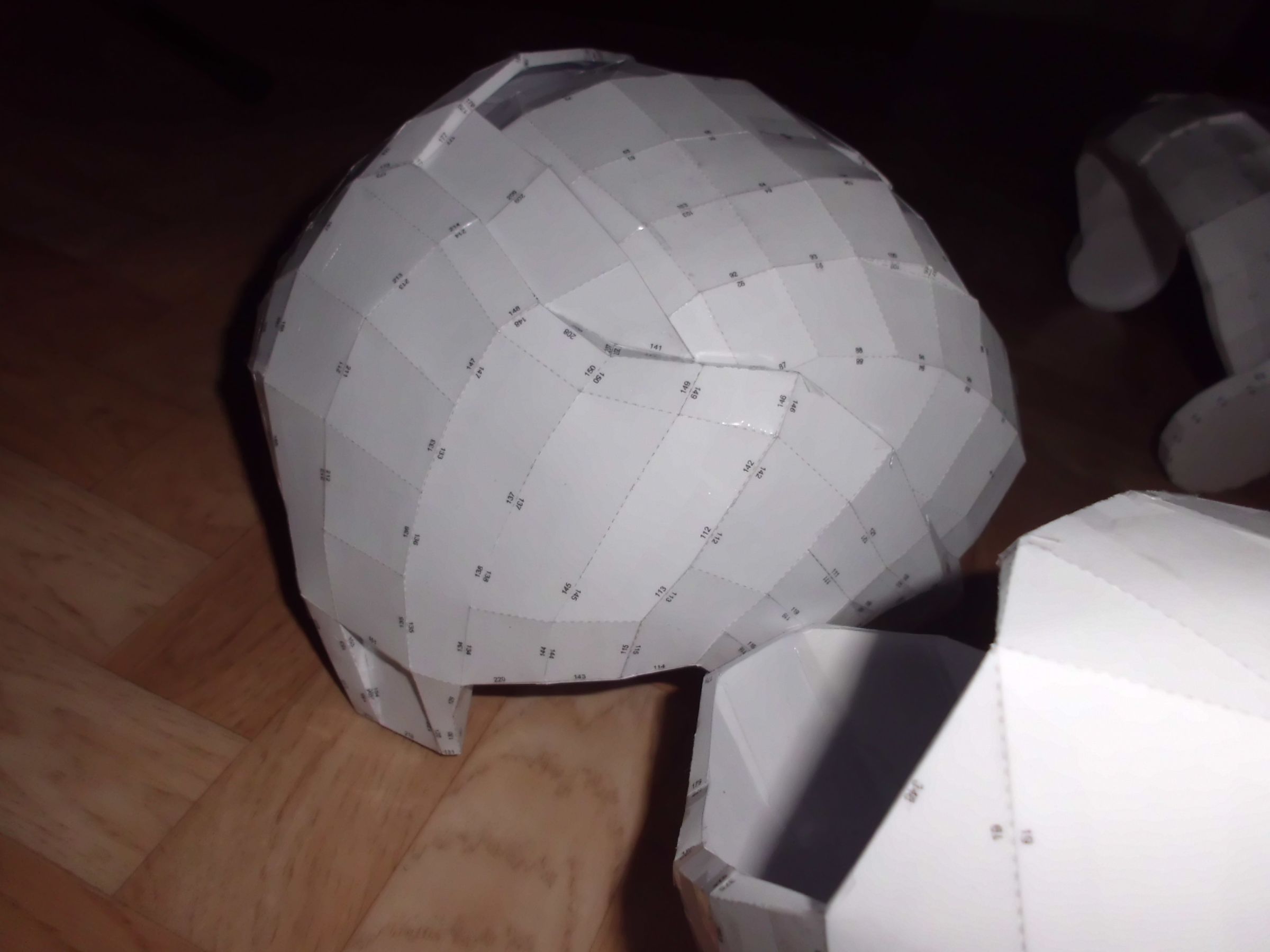 Iron Man Pepakura Paper Suit : 7 Steps - Instructables