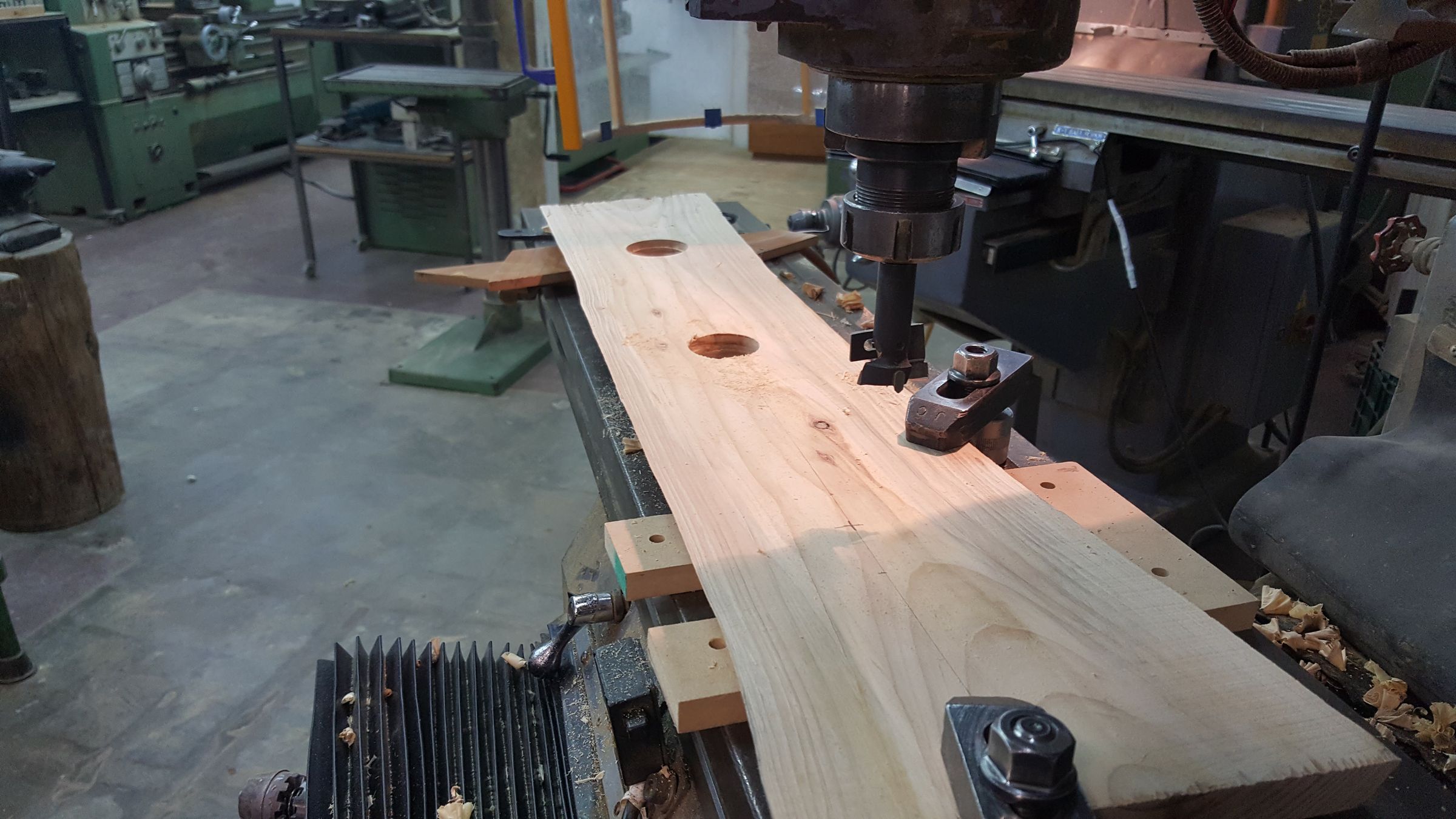 Natural Wood Light Fixture : 4 Steps (with Pictures) - Instructables