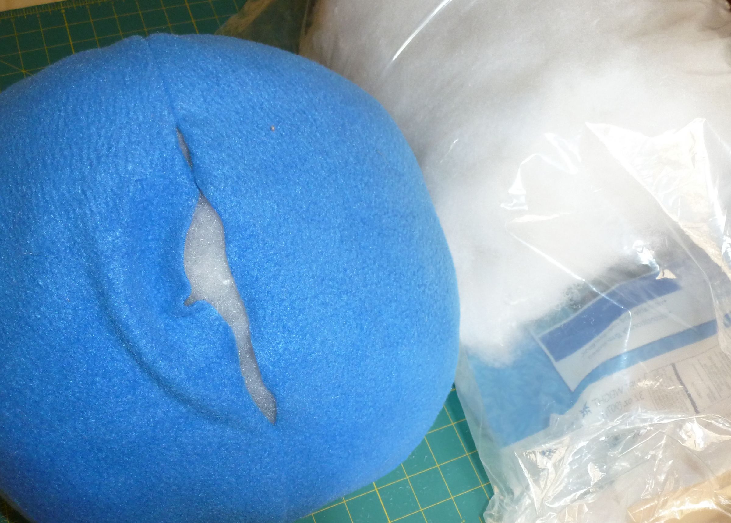 Plush Ball : 4 Steps (with Pictures) - Instructables