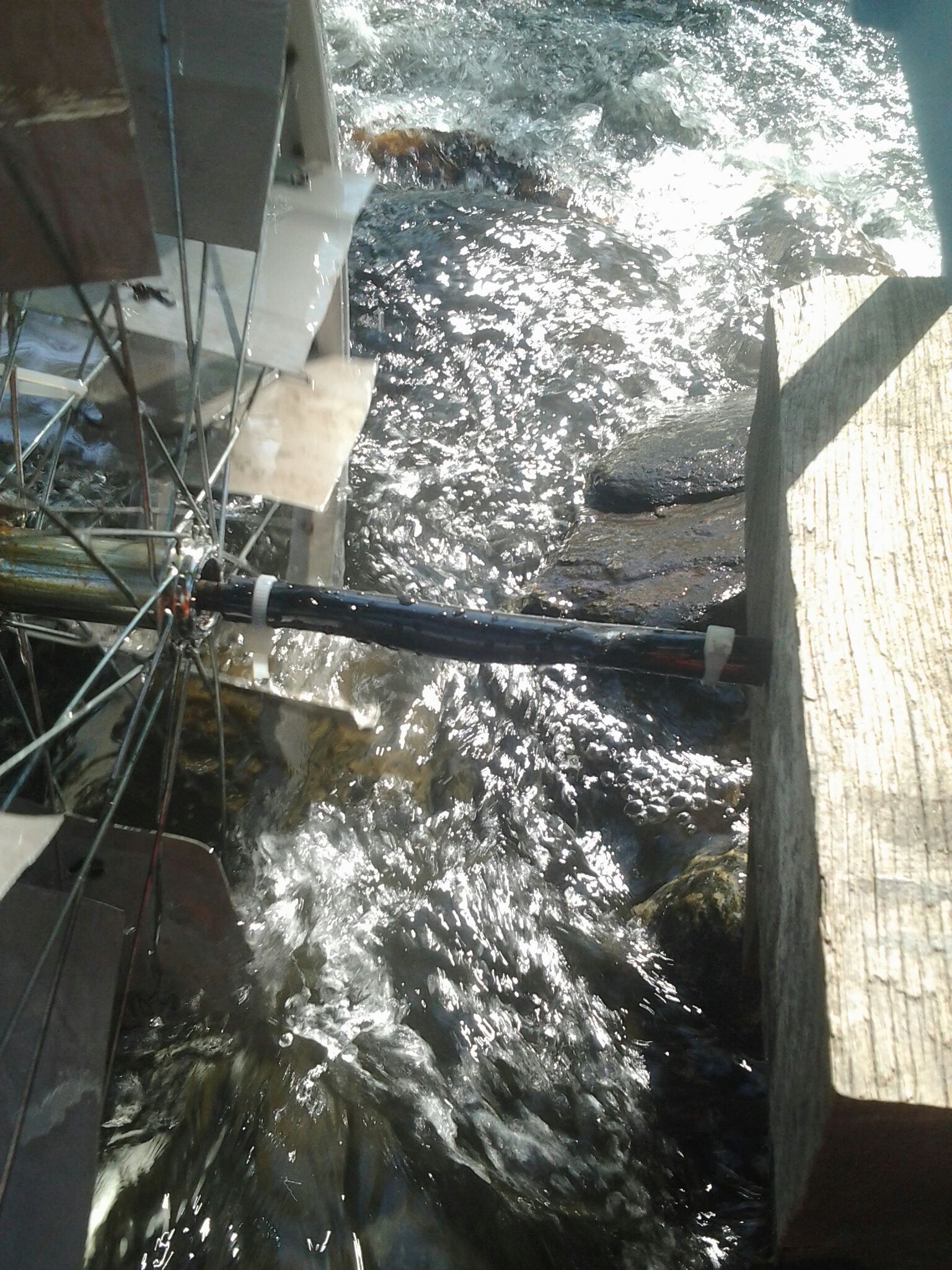 Free Homemade Water Wheel : 4 Steps - Instructables