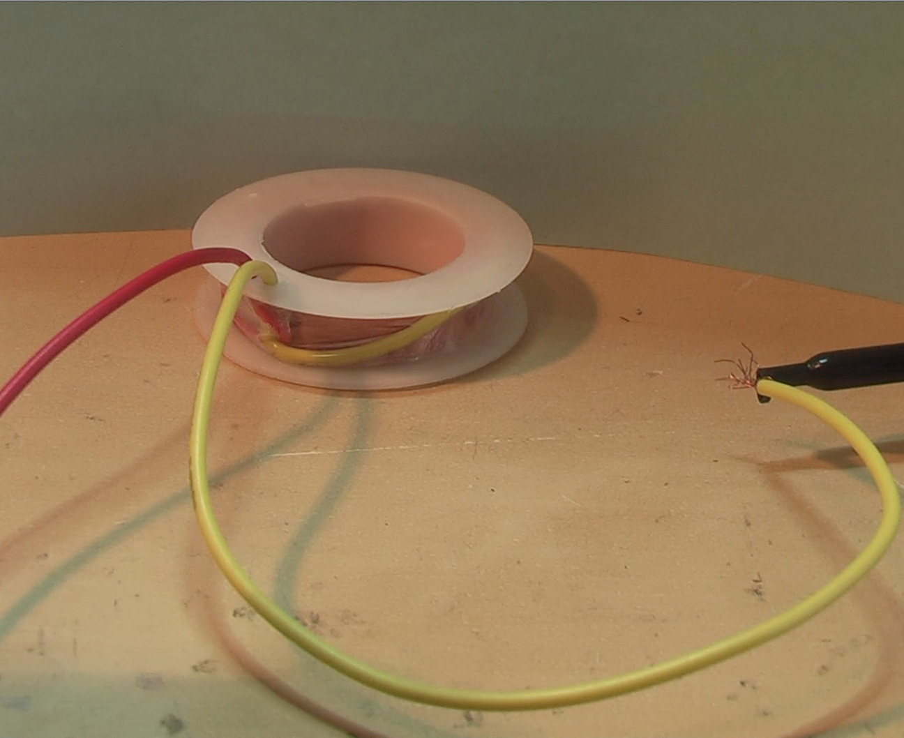 Double Spin Solar Pendulum : 4 Steps (with Pictures) - Instructables