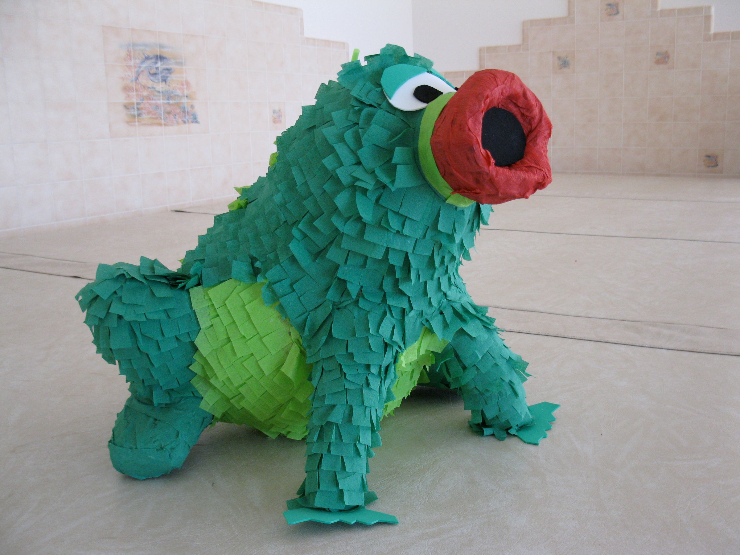 How to Make Custom Pinatas : 8 Steps (with Pictures) - Instructables