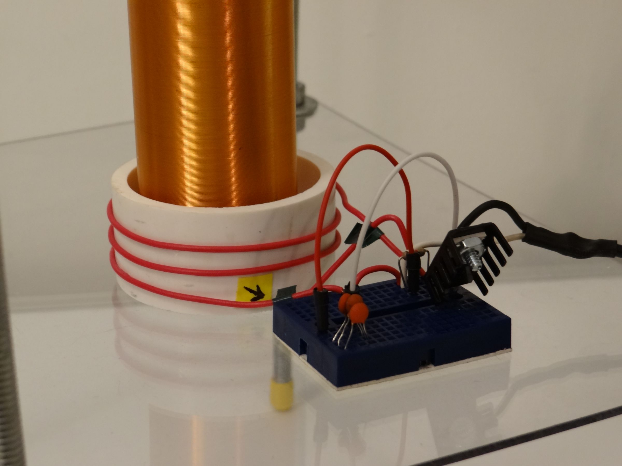 Easy Tesla Coil! : 6 Steps (with Pictures) - Instructables
