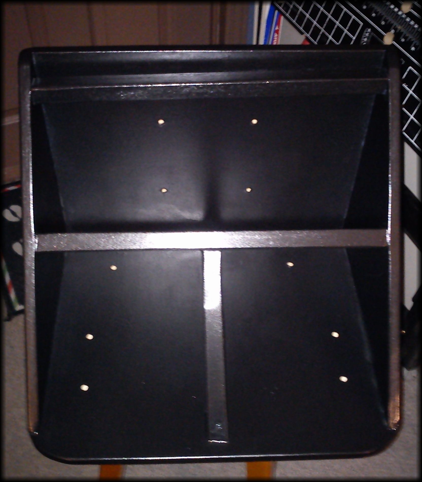 How to Convert a Crt Tv Wall Mount Into a Movable Flate Screen Wall ...