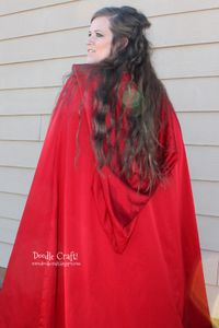 Gorgeous and Warm: Hooded Capes & Cloaks! : 8 Steps (with Pictures ...