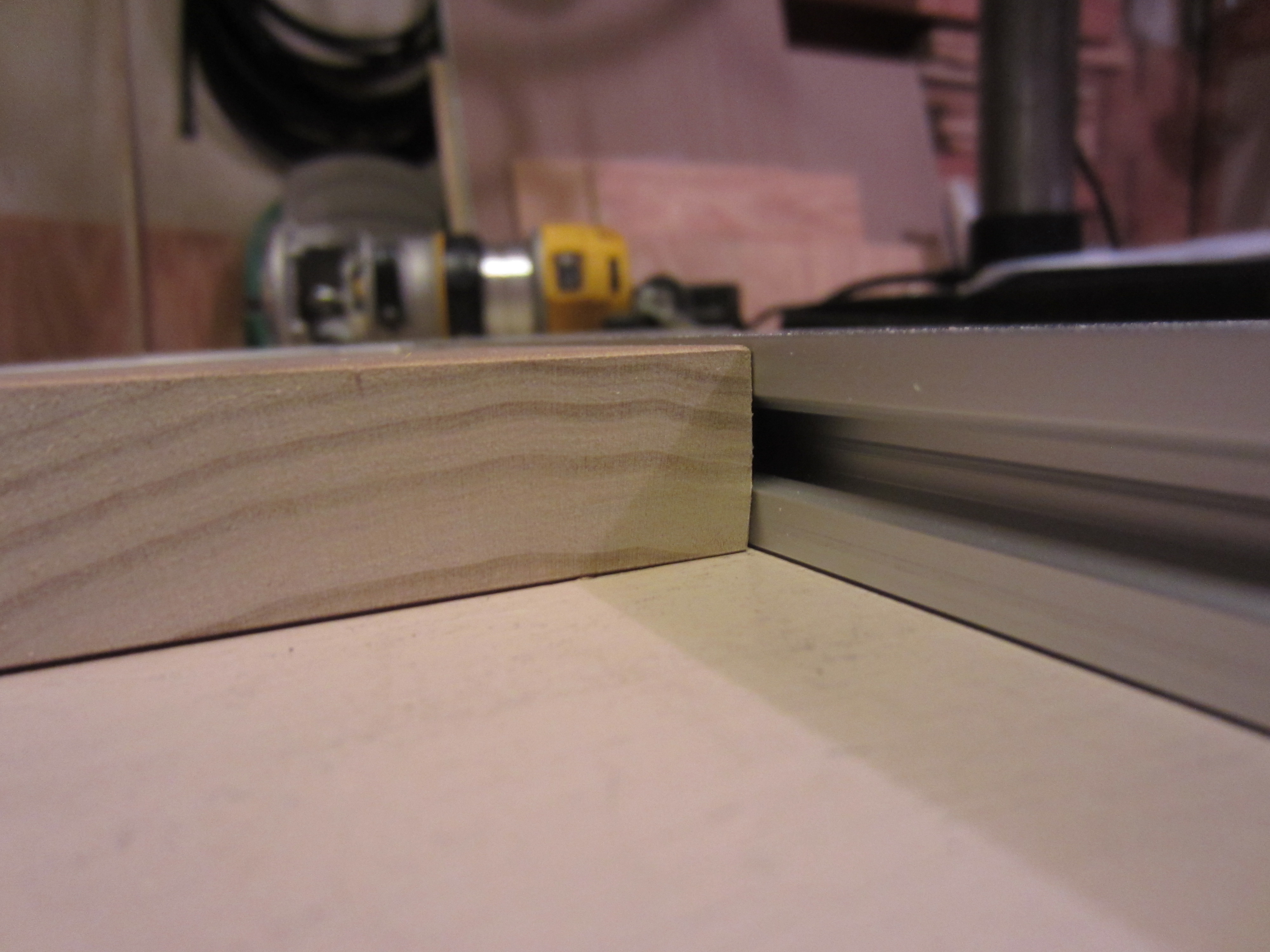 Adjustable Router Guide Template : 11 Steps (with Pictures) - Instructables