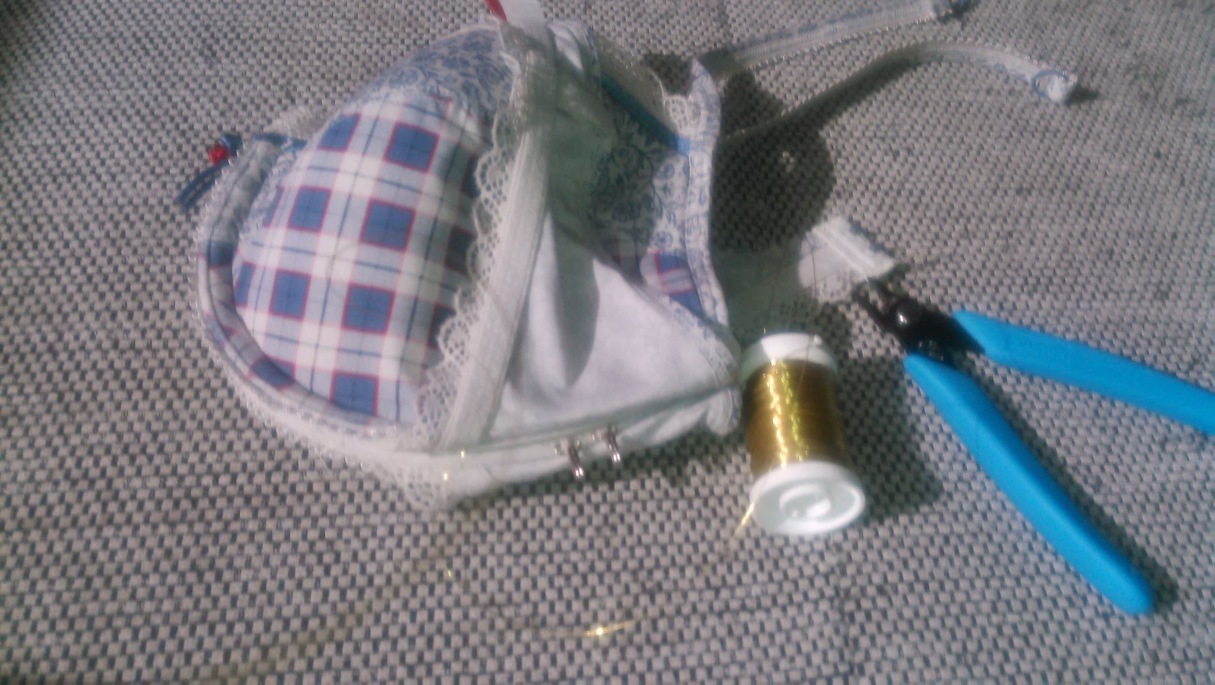 Guerilla Gardening With a Bra : 6 Steps (with Pictures) - Instructables