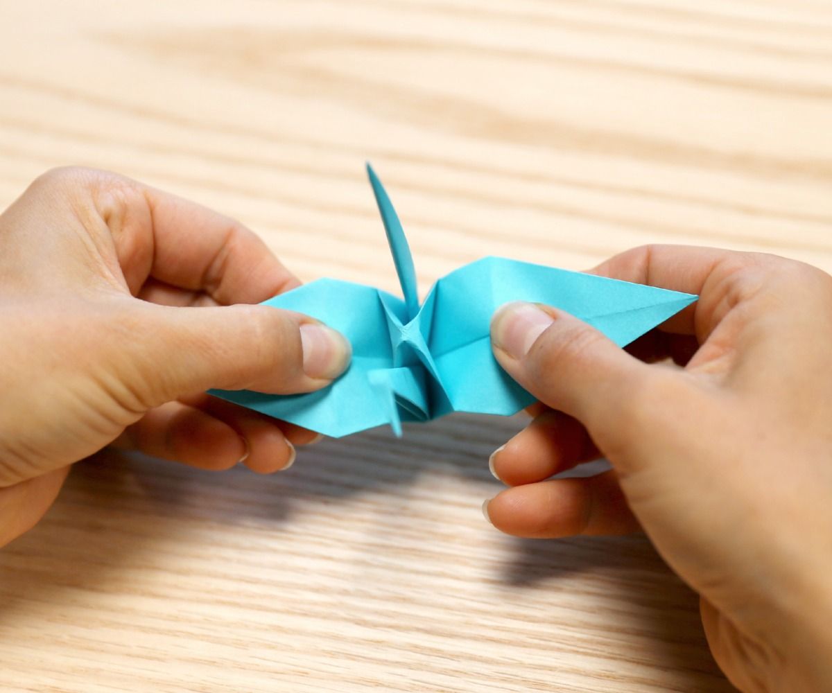 How to Make a Paper Crane : 16 Steps (with Pictures) - Instructables
